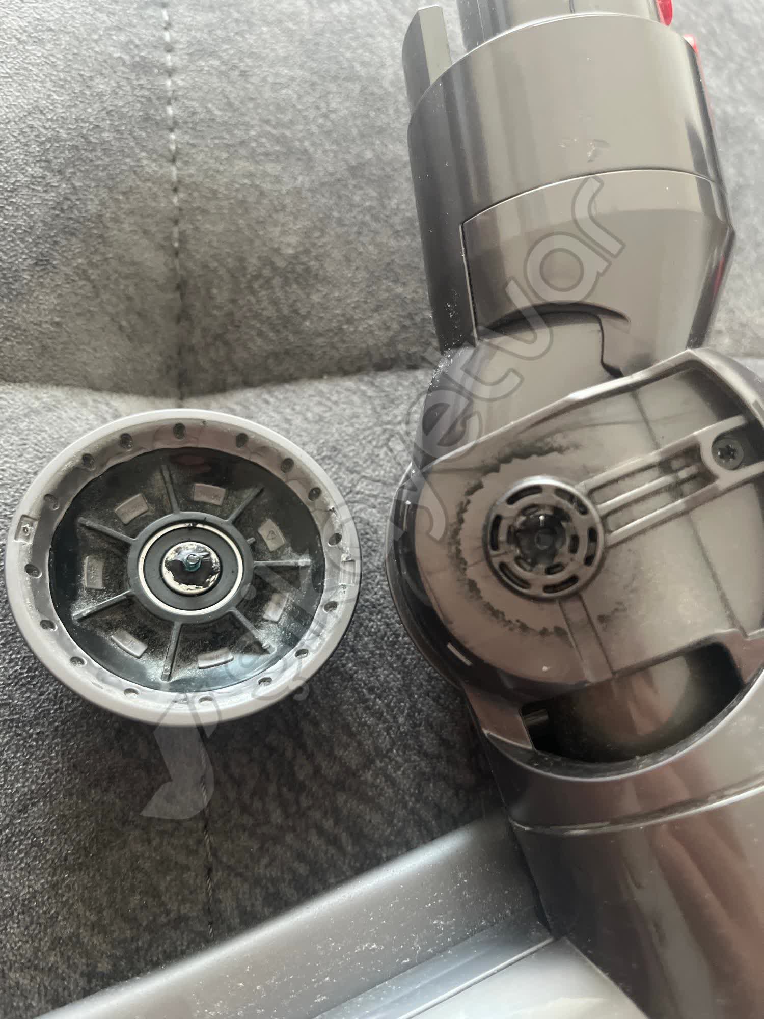 Dyson Anti Tangle Başlık Tekerlek Kırılması - Şikayetvar