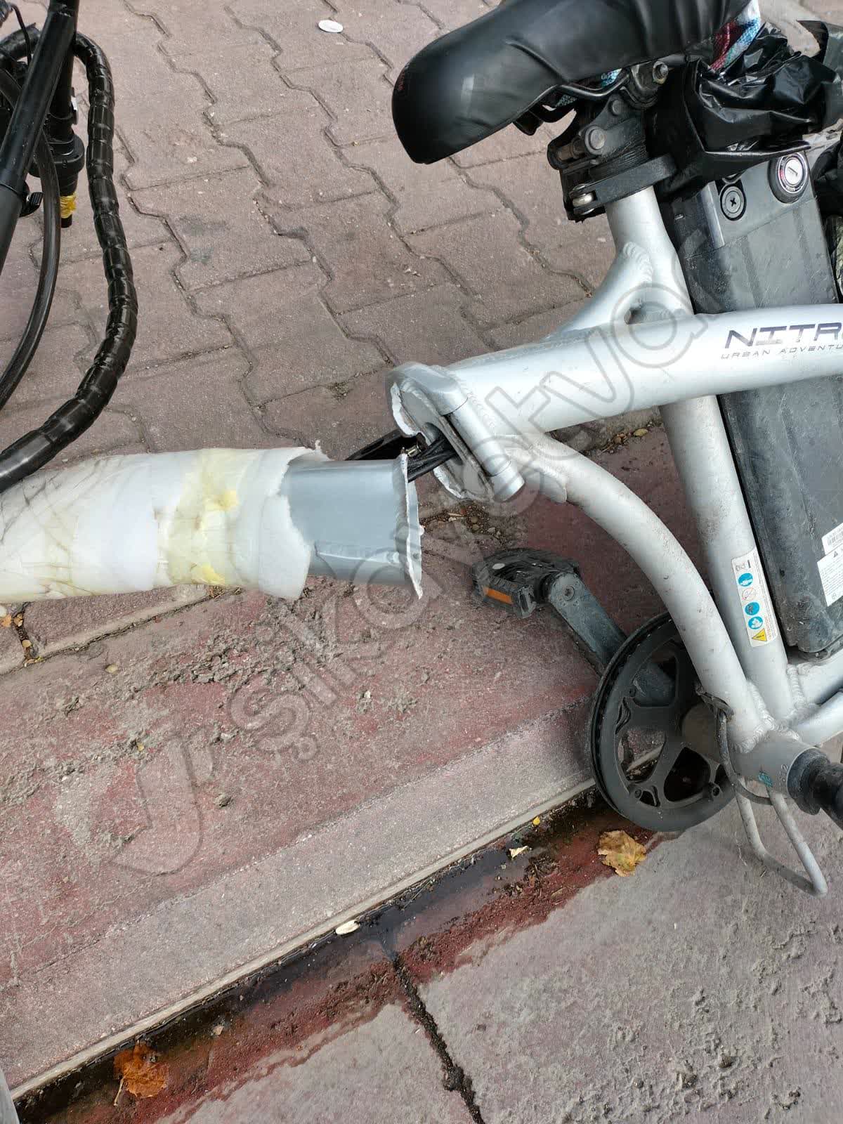 RKS Motor RKS Bisikletin Güvenlik Sorunu: Ani Frenle İkiye Ayrıldı ...