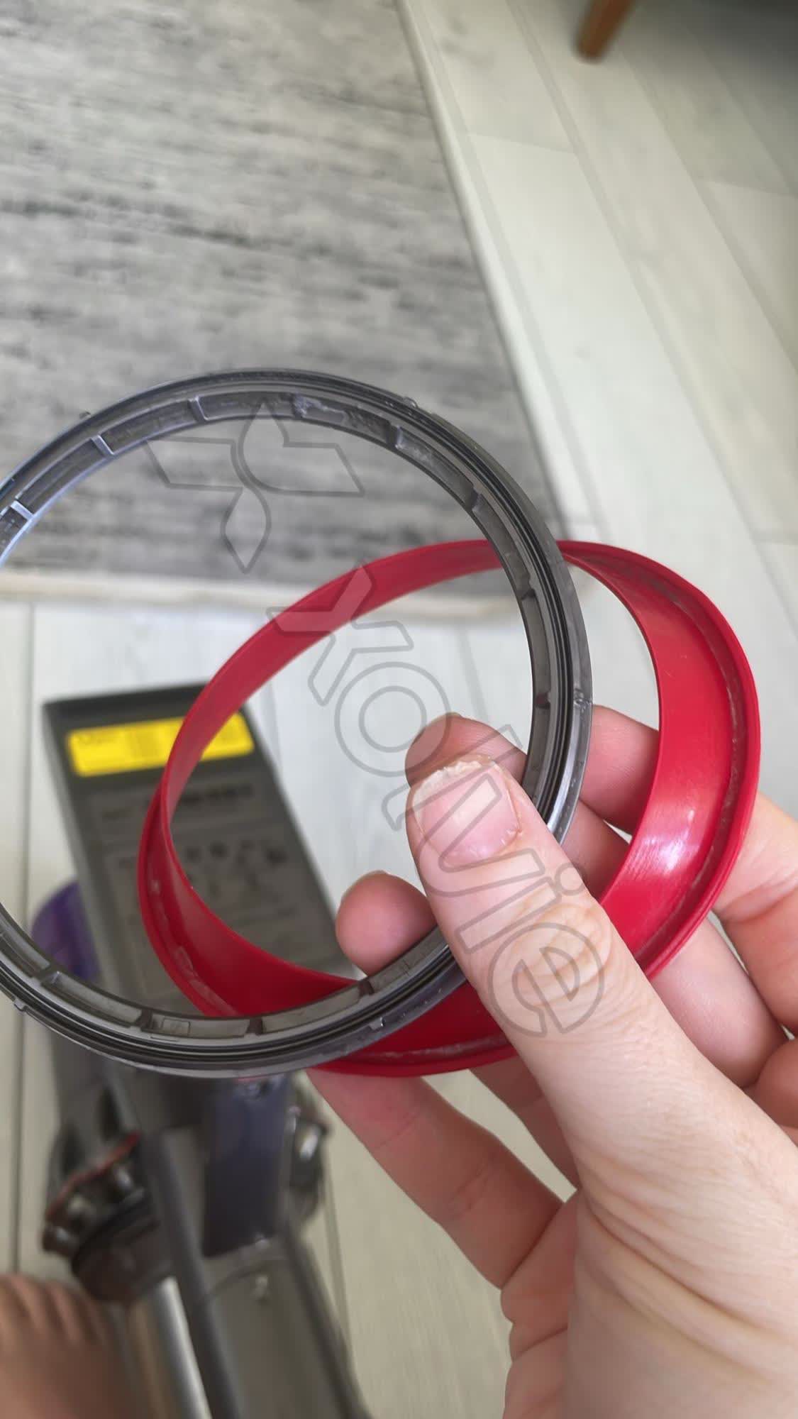 Dyson V11 Dust Container Silicone Fell Off and I Can’t Get a ...