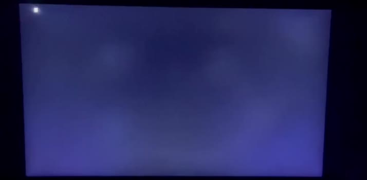 Problema de Clouding en Samsung QLED 4K Q70D Tizen OS Smart TV - Xolvie