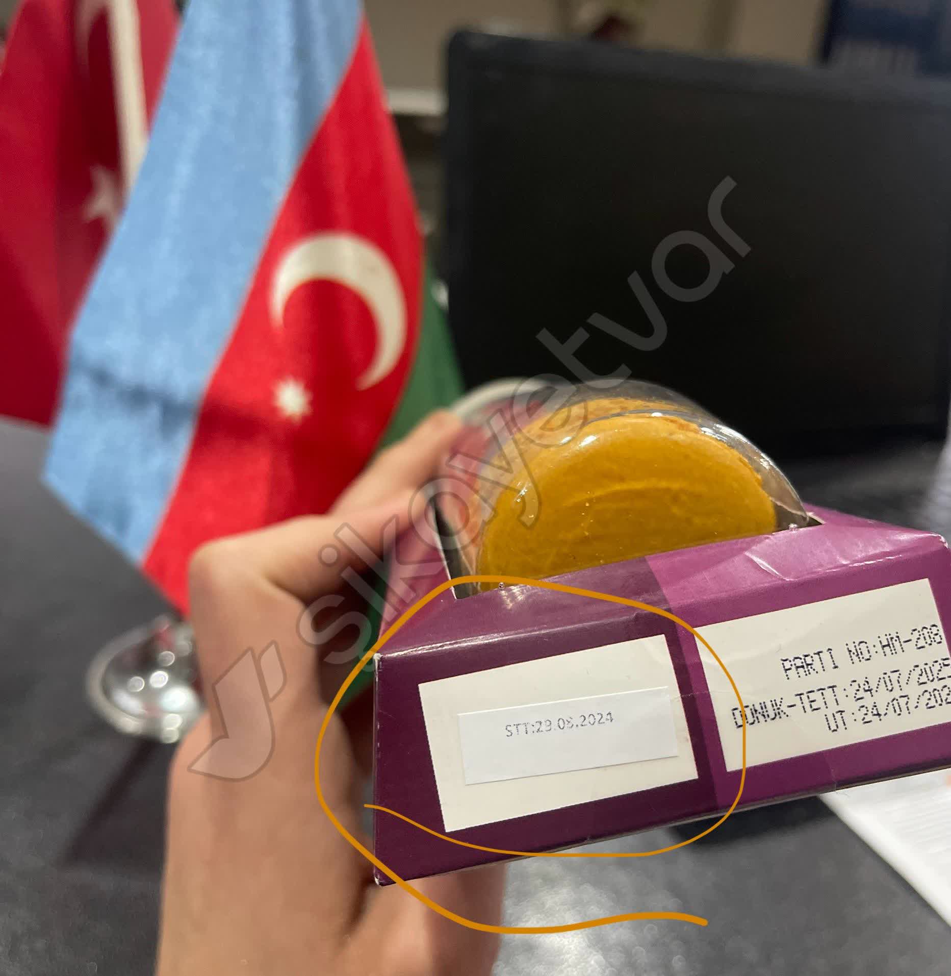 Starbucks Son Kullanma Tarihi Geçmiş Makaron Şoku - Şikayetvar