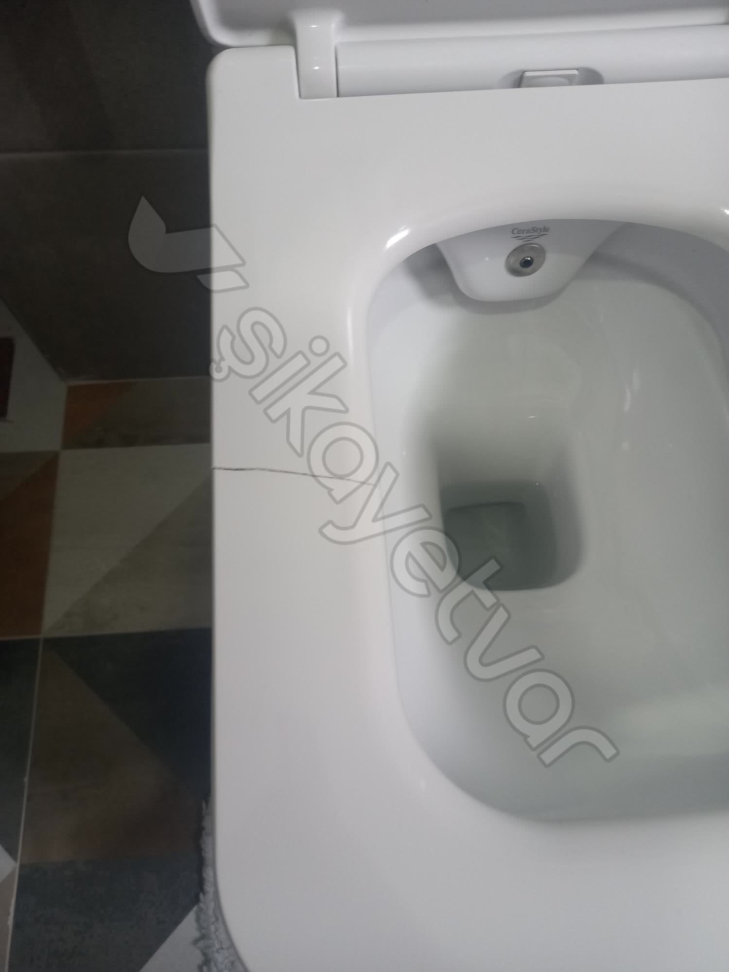 CeraStyle Turkuaz Cera Style Tuvalet Kapaklarında Tasarım Hatası ...