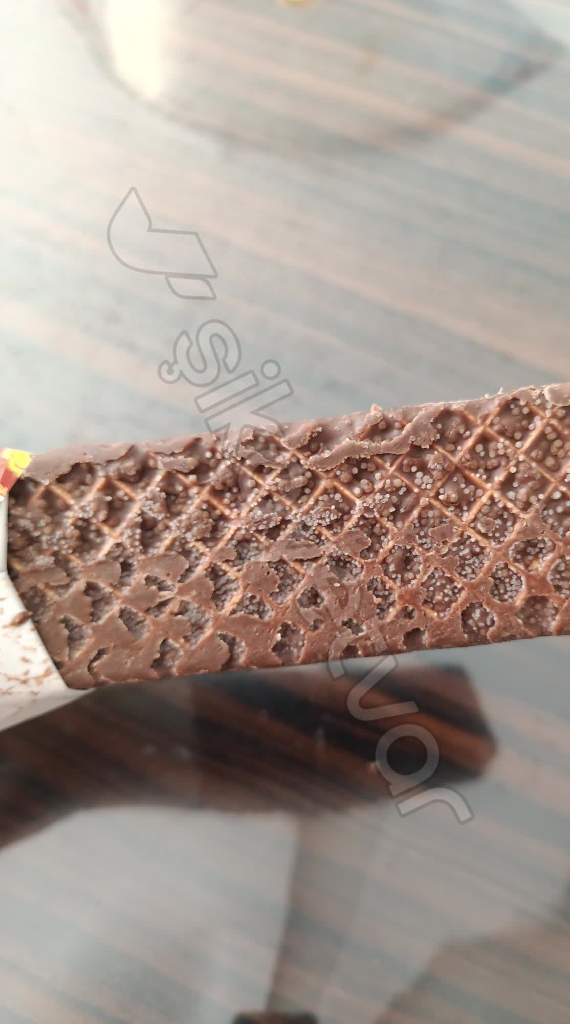 Ülker Çikolatalı Gofret Üzerinde Beyaz Noktalar - Şikayetvar