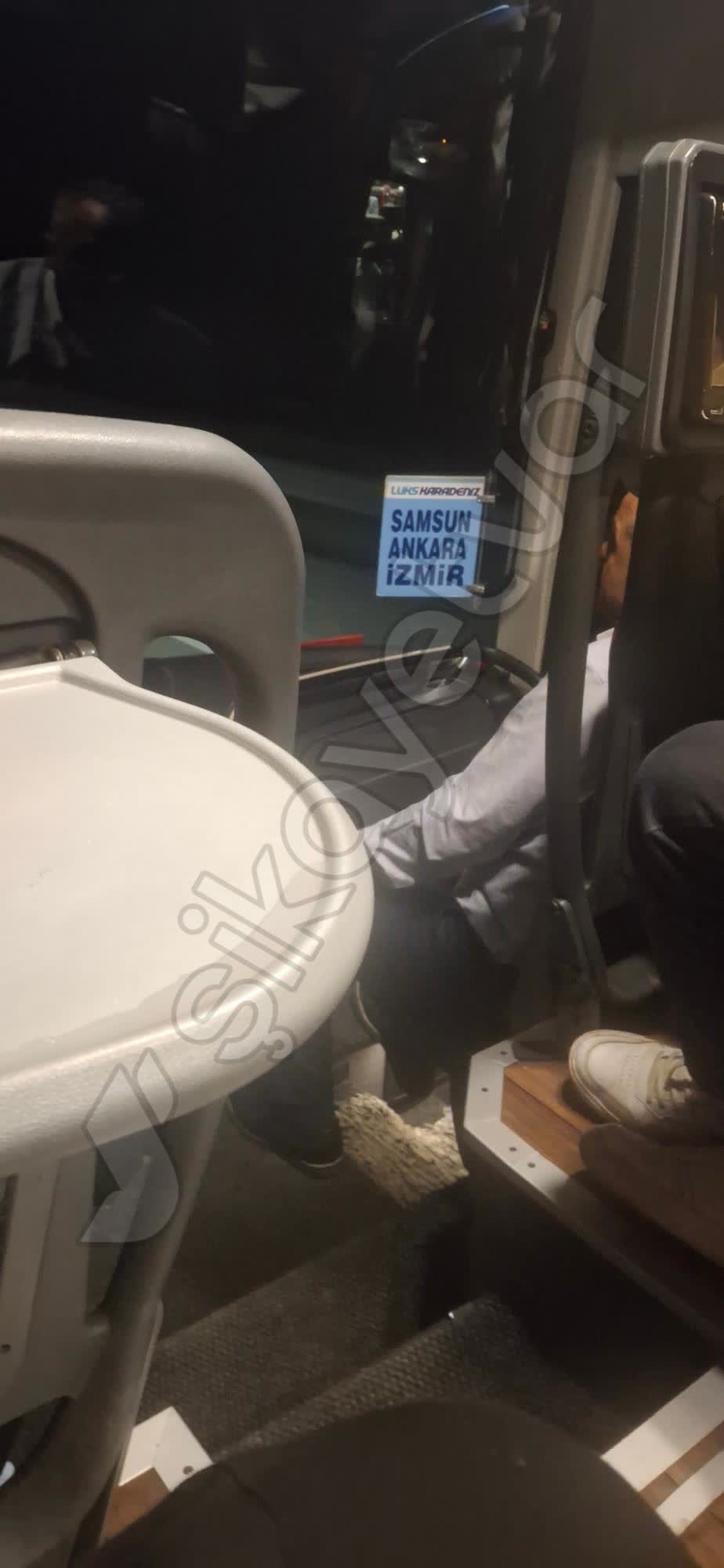 Lüks Karadeniz Muavinin Tavırları Yolculuğu Kabusa Çevirdi - Şikayetvar