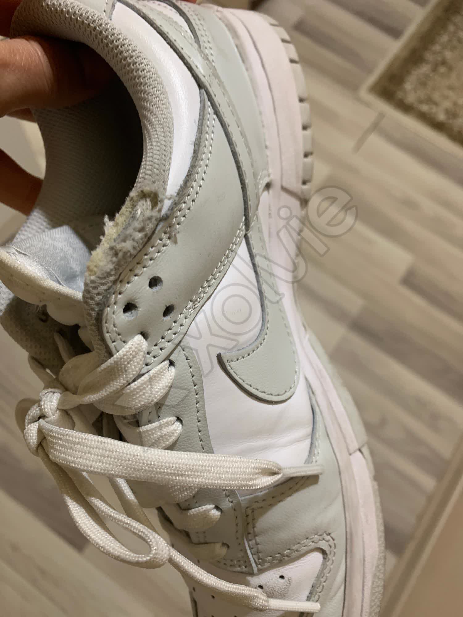 Problemas con zapatos Nike, desgaste rápido y negativa al cambio - Xolvie