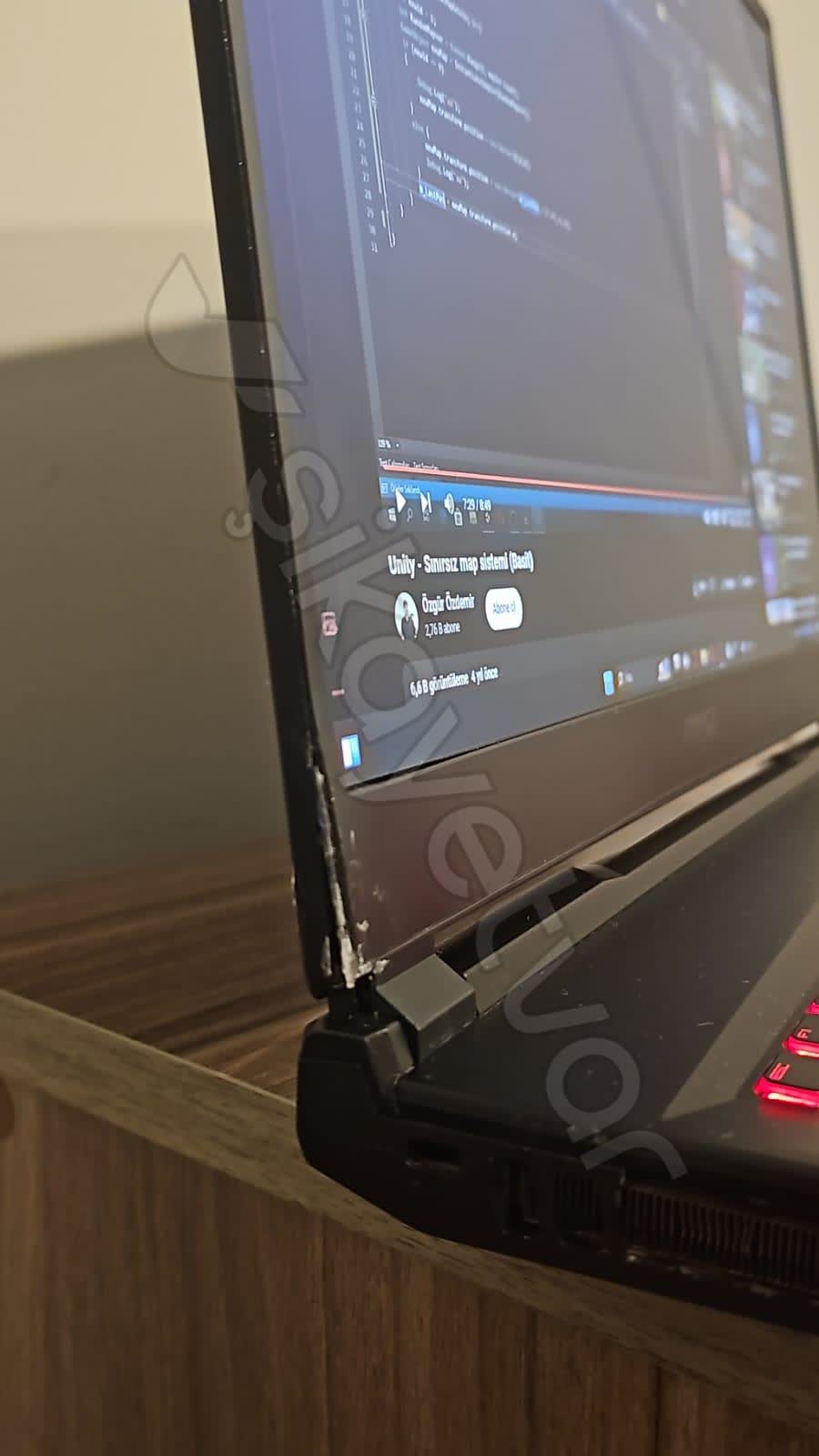 MSI MSI Laptop Panel Separation Issue Needs Urgent Resolution - Xolvie