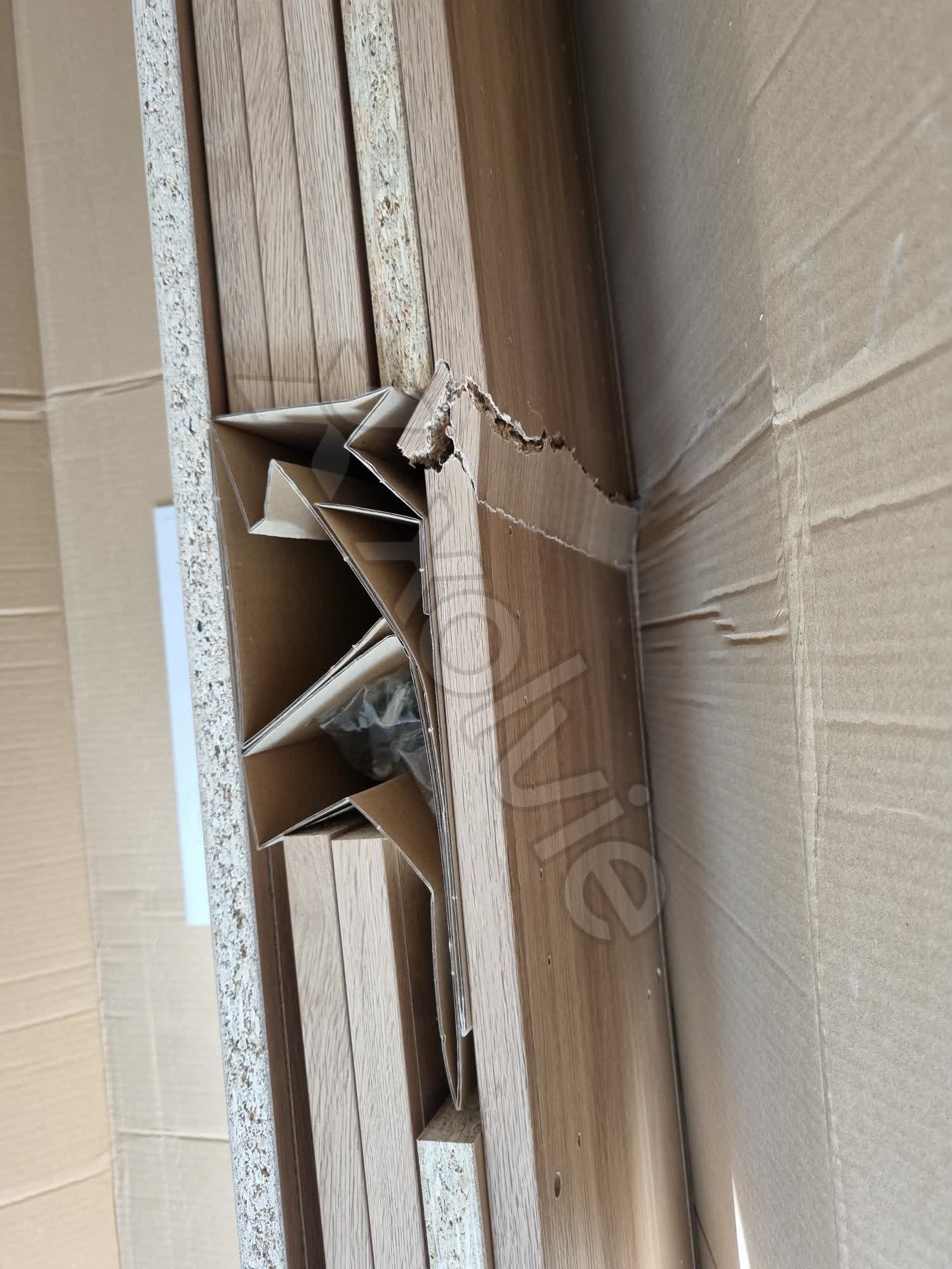 IKEA Failed to Pick Up My Broken Bookshelf Despite Repeated Promises ...