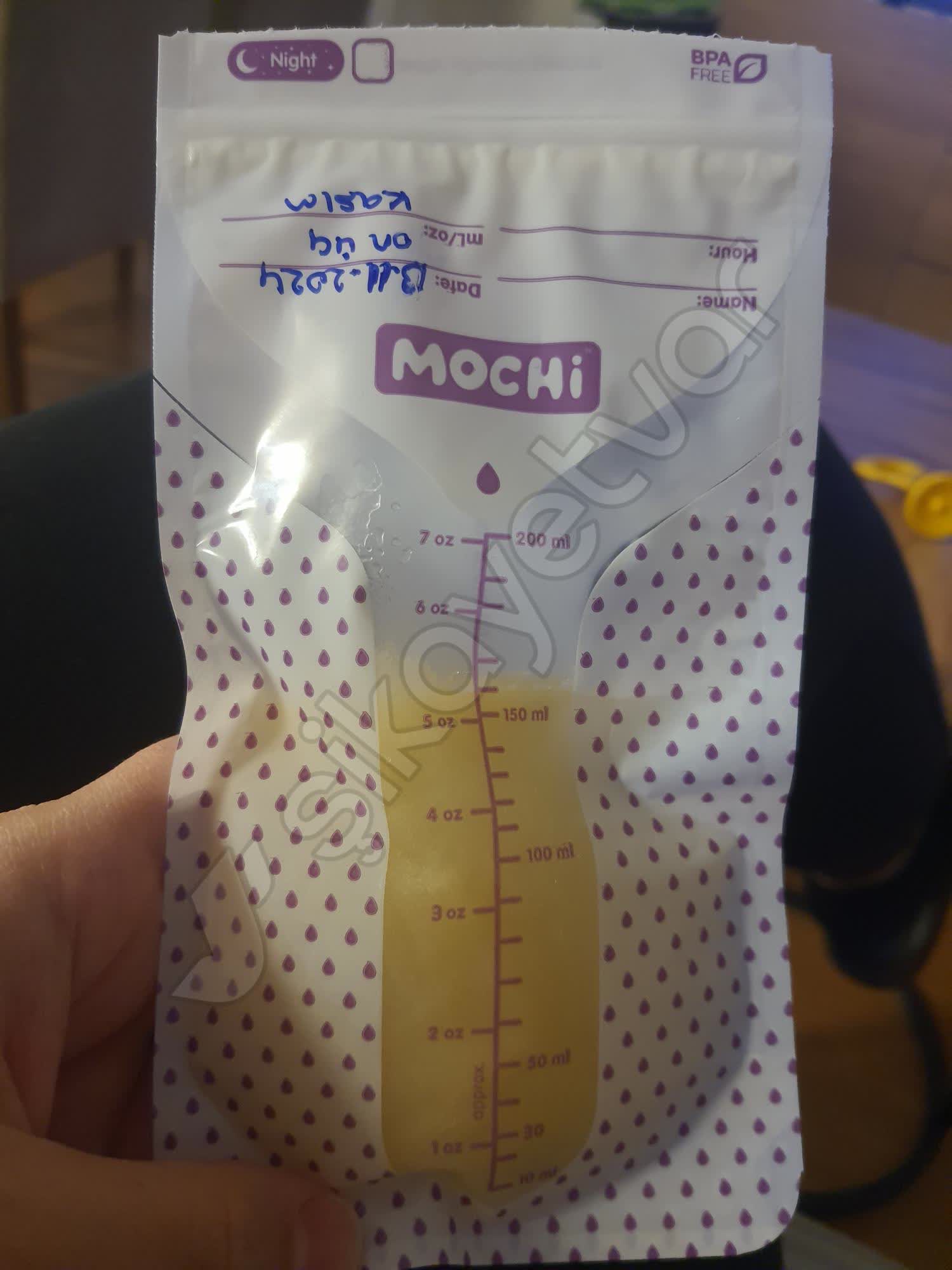 Mochi Milk Storage Bags Ruined My Breast Milk - Xolvie
