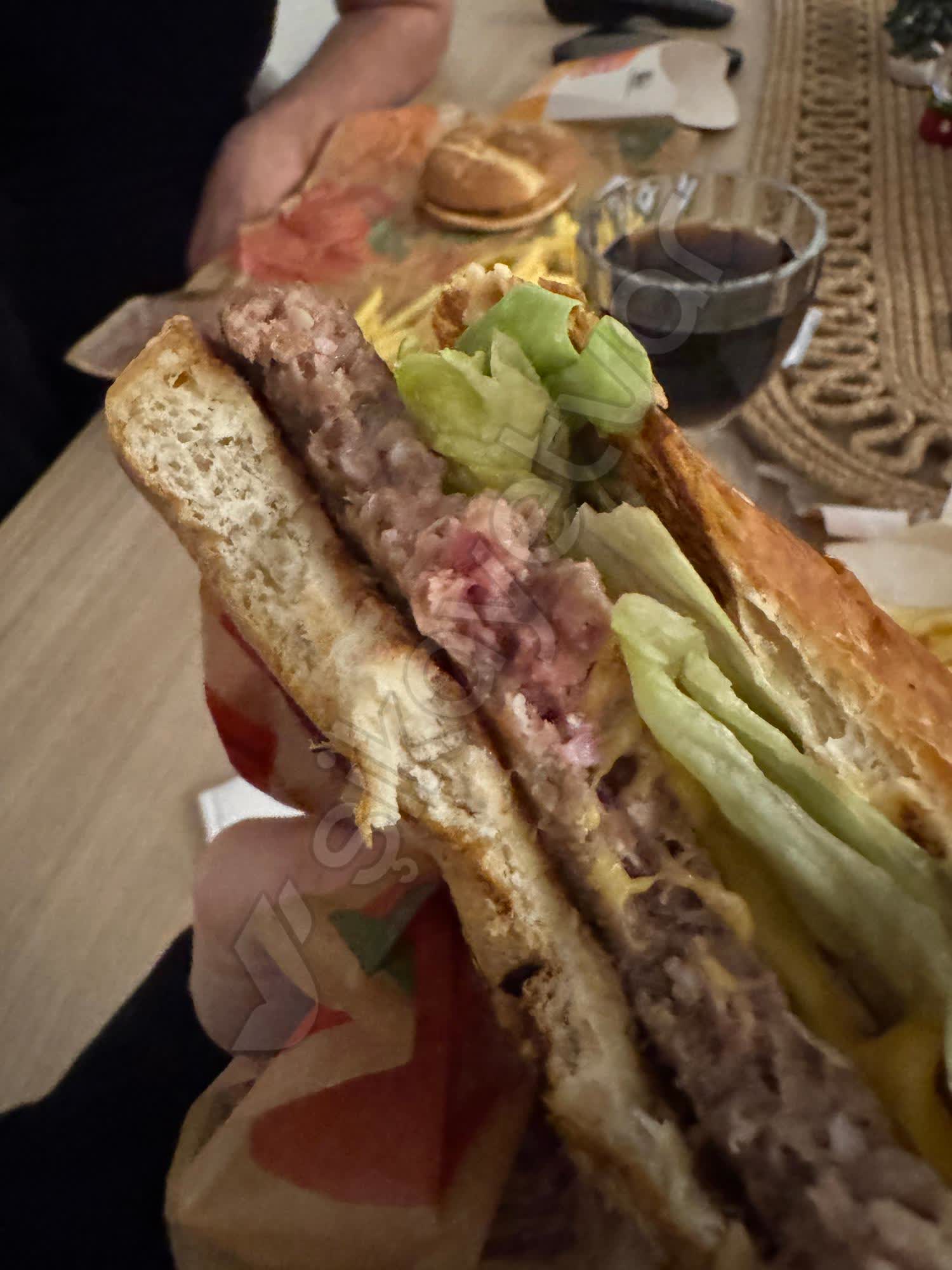 Çiğ Et Ve Lezzetsiz Patatesler: Burger King Hayal Kırıklığı - Şikayetvar