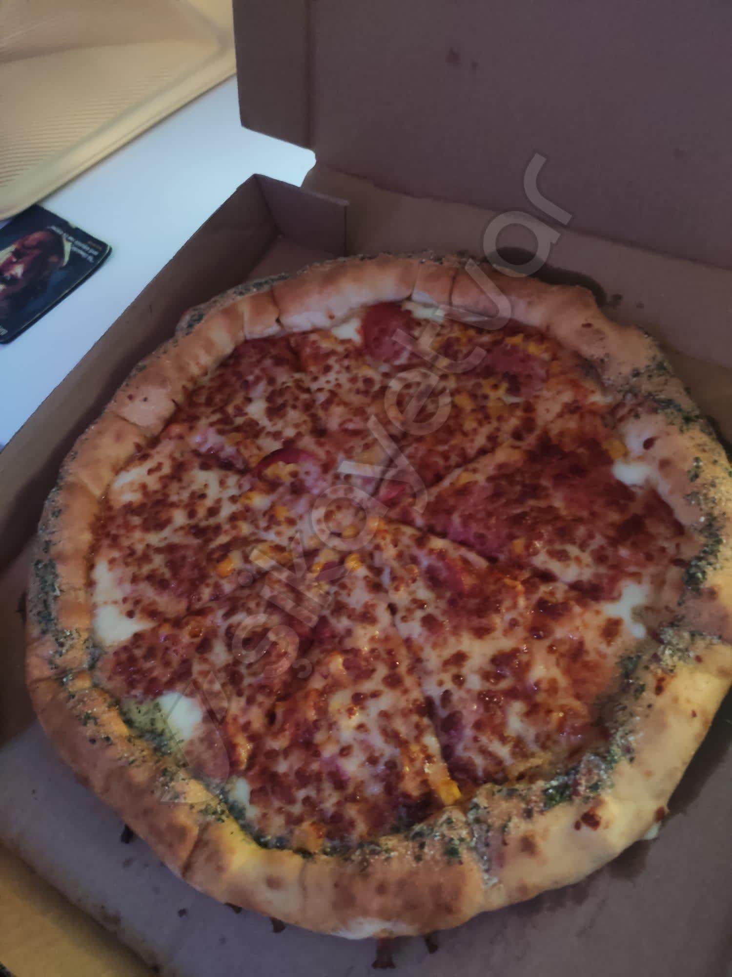 Çözüldü: Domino's Pizza Bol Sucuk Sever Pizza Hayal Kırıklığı - Şikayetvar