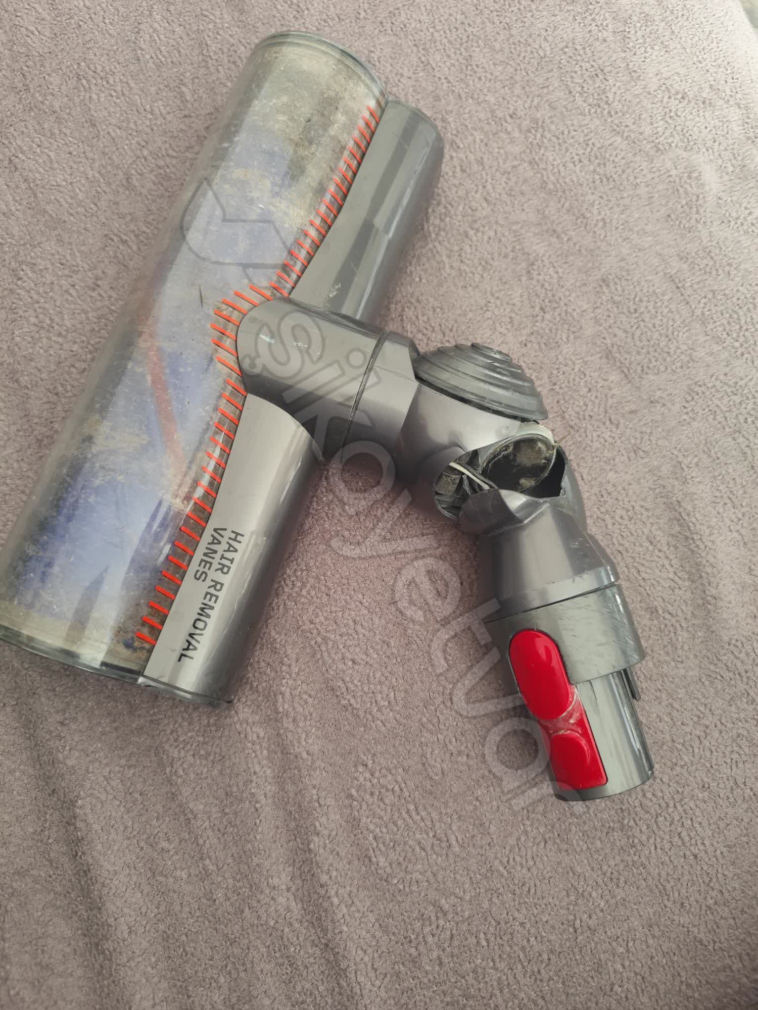 Dyson V10 Süpürge Başlık Kısmı Dayanıksız Çıktı - Şikayetvar