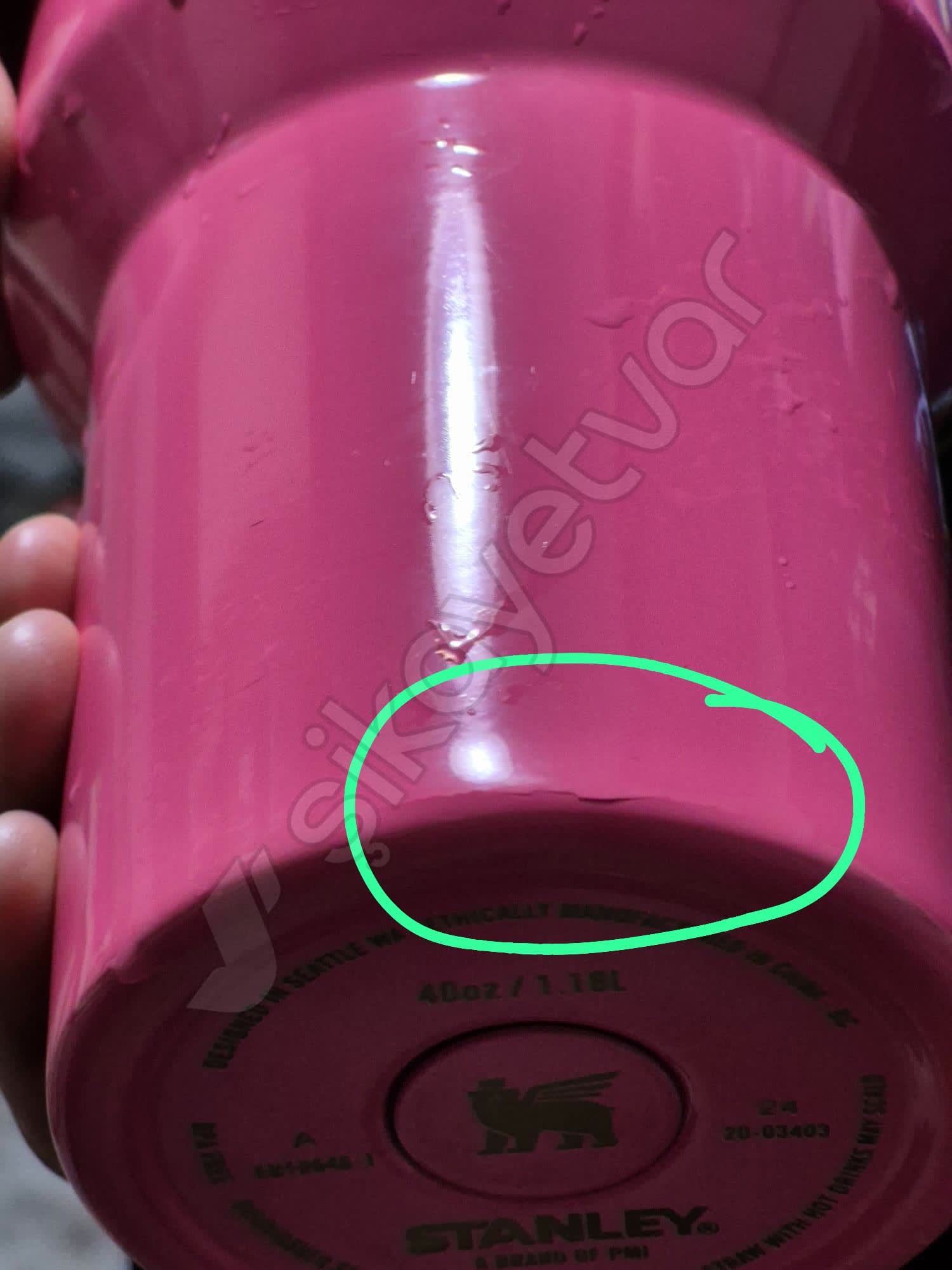 Stanley Quencher 1.18L Thermos Cup Cracked, No Support from Seller - Xolvie