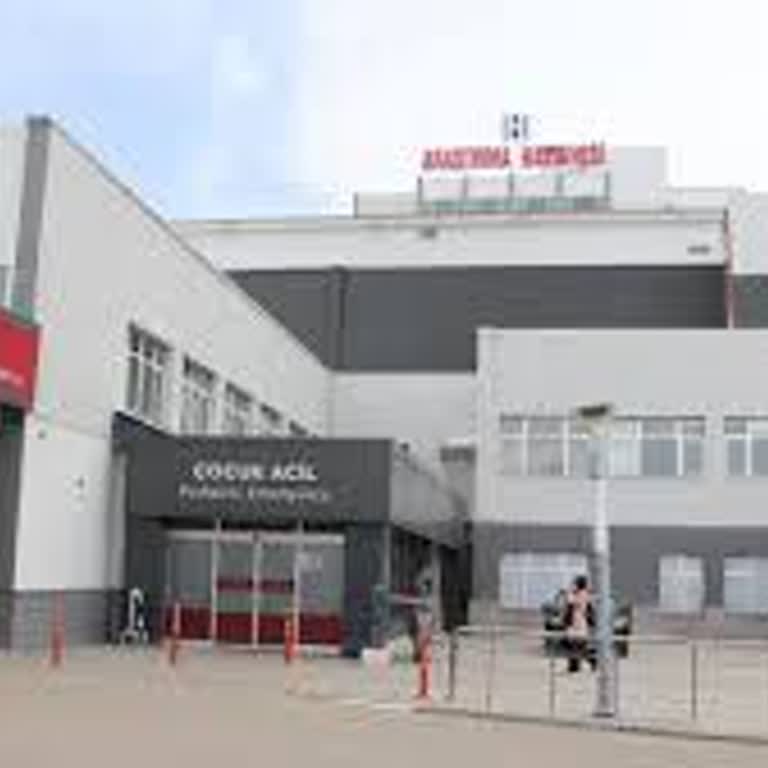 Atatürk Üniversitesi Hastanesi Acil Serviste Saygısız Muamele - Şikayetvar