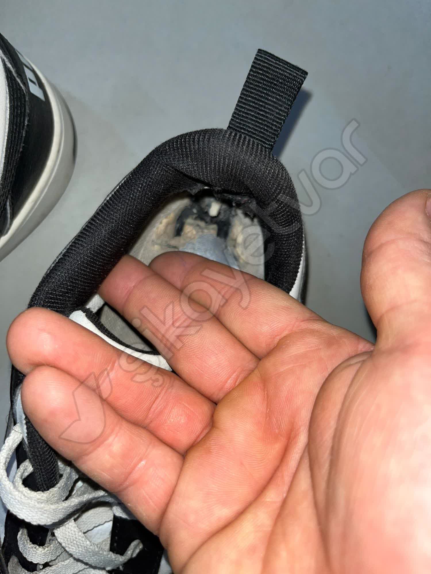 Puma Garanti Süresine Rağmen Ayakkabı Tabanı Paramparça Oldu - Şikayetvar