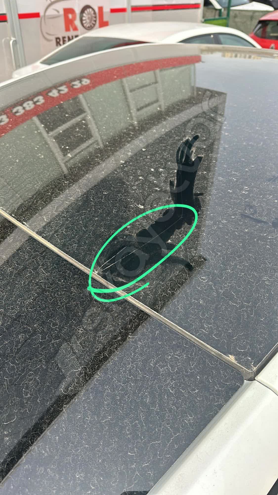 Tesla Model Y Cam Tavan Sorunu: Kronik Ve Çözüm Bekleyen Bir Mağduriyet ...