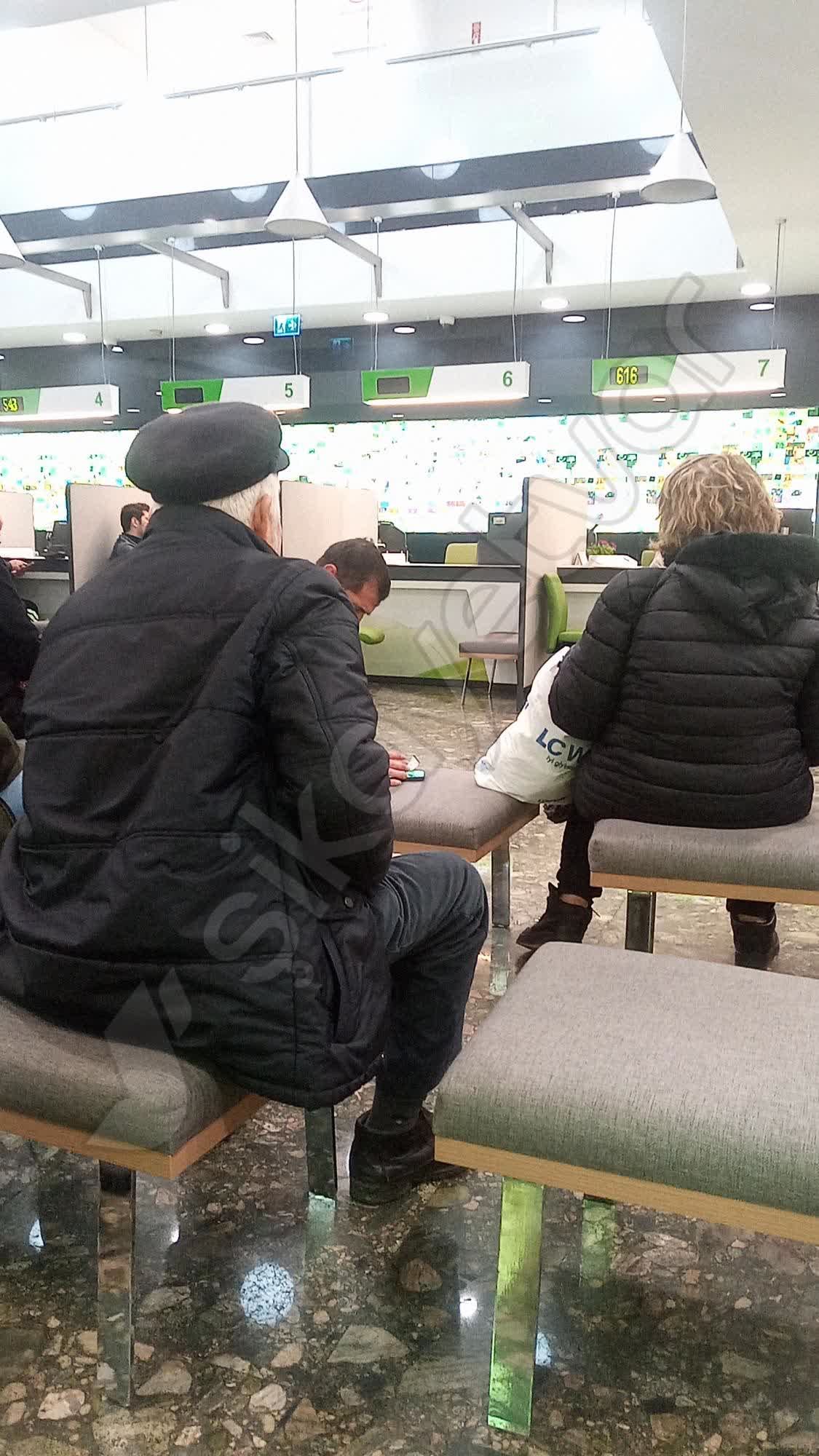 Garanti BBVA Garanti Bankası Fomara Şubesi'nde Yavaş Hizmet Ve Müşteri ...