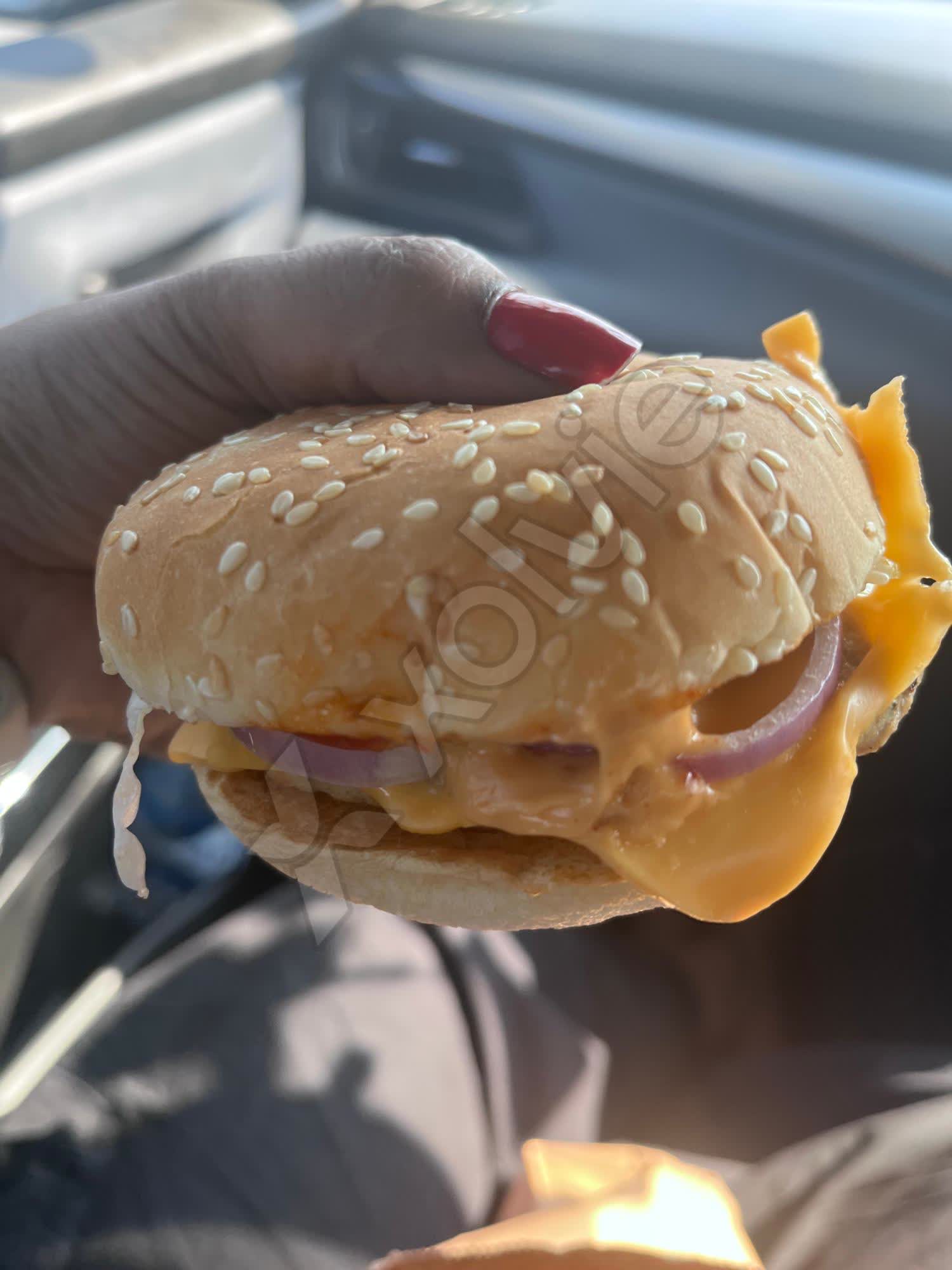 Burger King Gave the Wrong Order - Xolvie