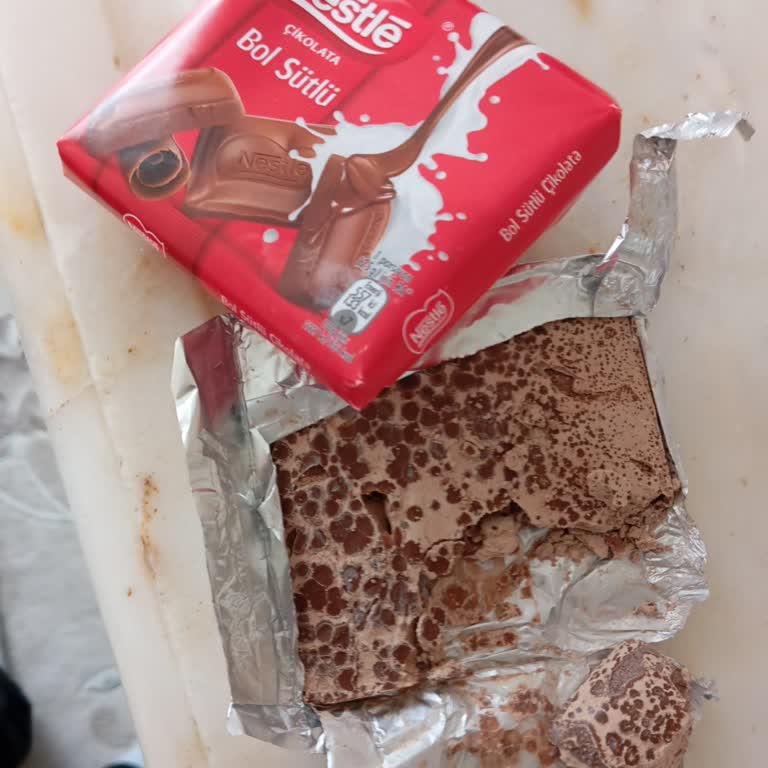 Bozuk Çikolata Deneyimi: Nestle Hayal Kırıklığı - Şikayetvar