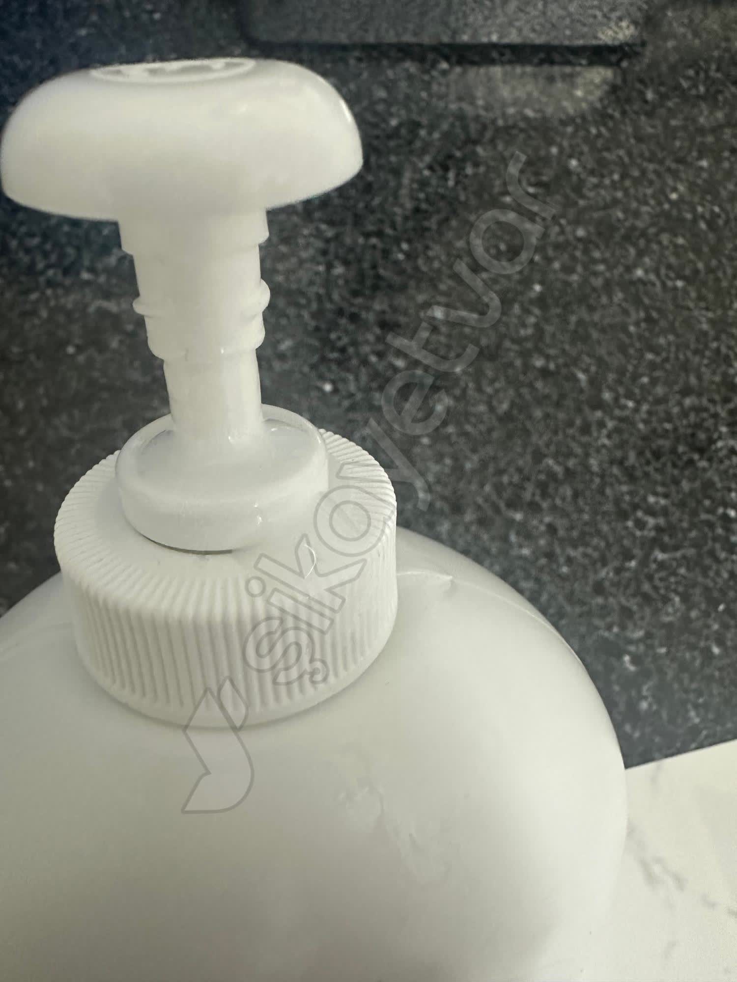 My Dove Soap Bottle Leaked Due to Factory Defect - Xolvie