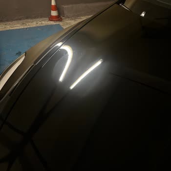 Tesla Delivered with Scratches & Wiper Motor Issue – Poor Quality ...