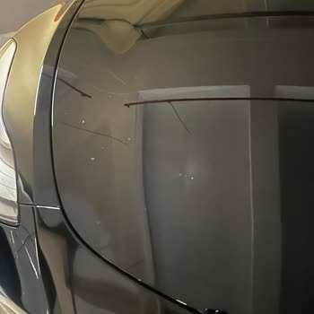 Tesla Delivered with Scratches & Wiper Motor Issue – Poor Quality ...