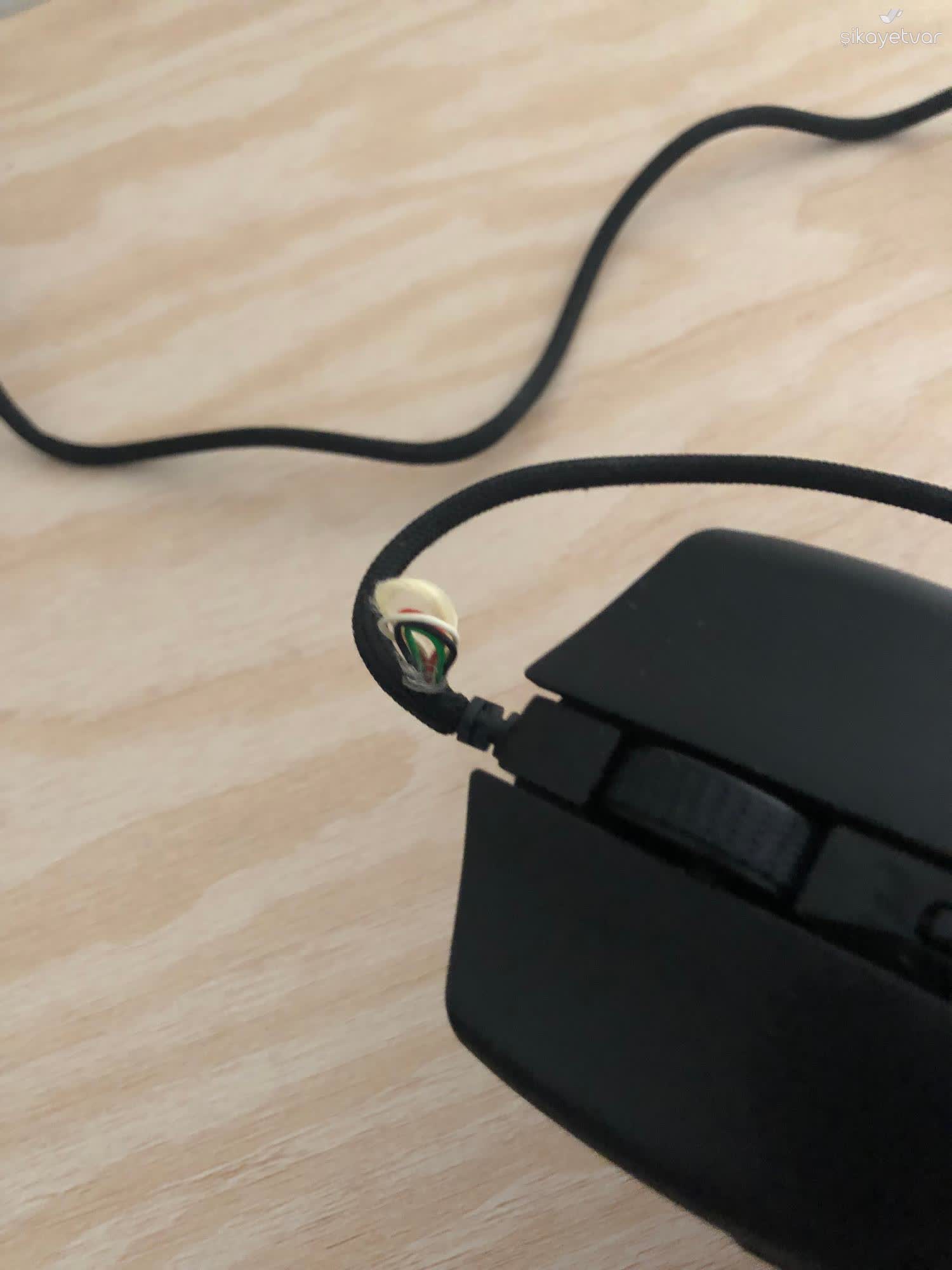 Razer Cobra Mouse, cable expuesto y congelamientos repentinos tras un ...