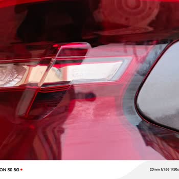 Brand-New Suzuki S-Cross Headlight Defect Discovered During First Wash ...