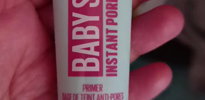 Maybelline New York Maybelline Makeup Primer Gave Me Painful, Large ...