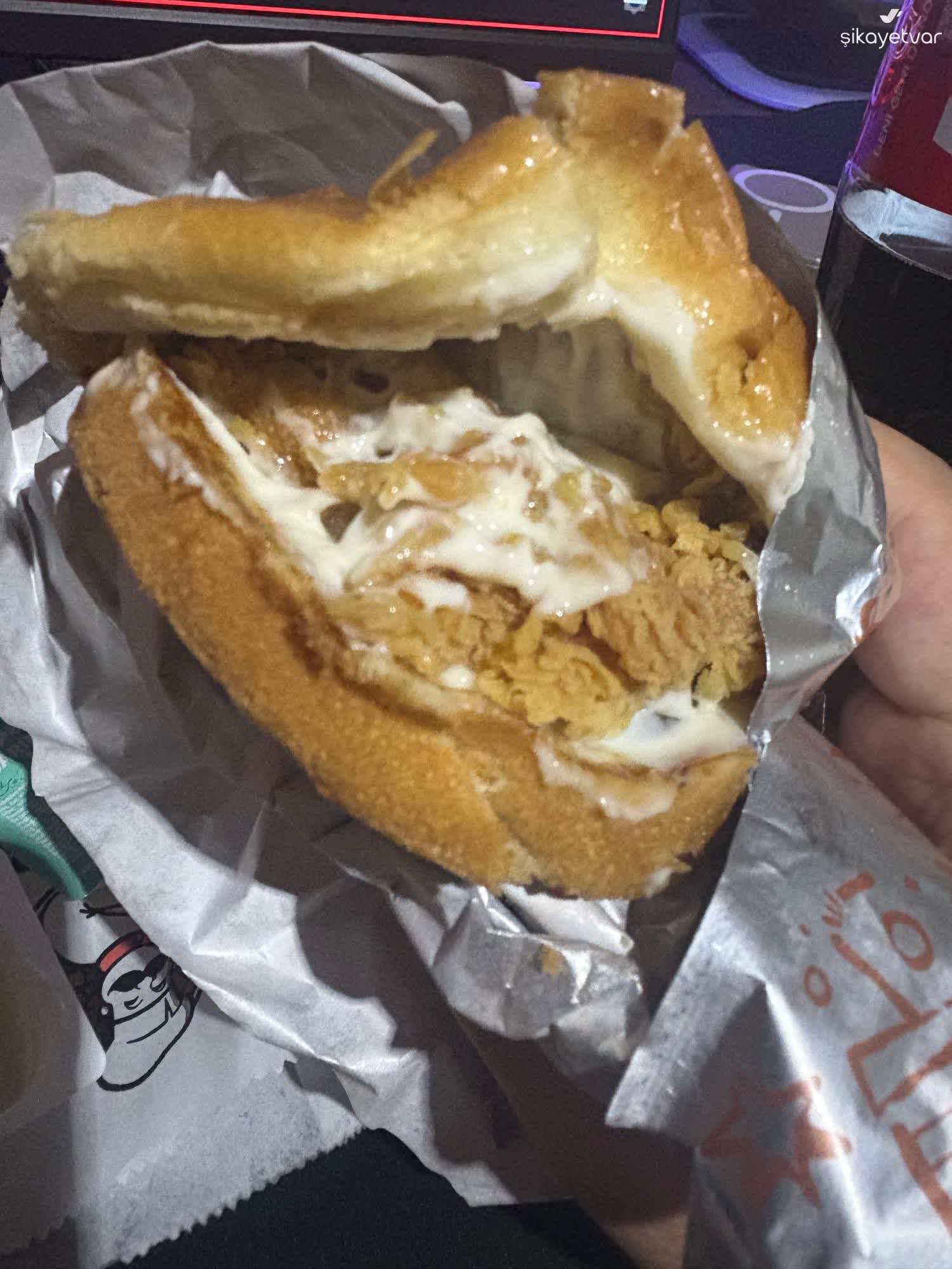 Popeyes Sipariş Verdiğim Ürün Yerine Farklı Menü Gönderildi, Fazla Para ...