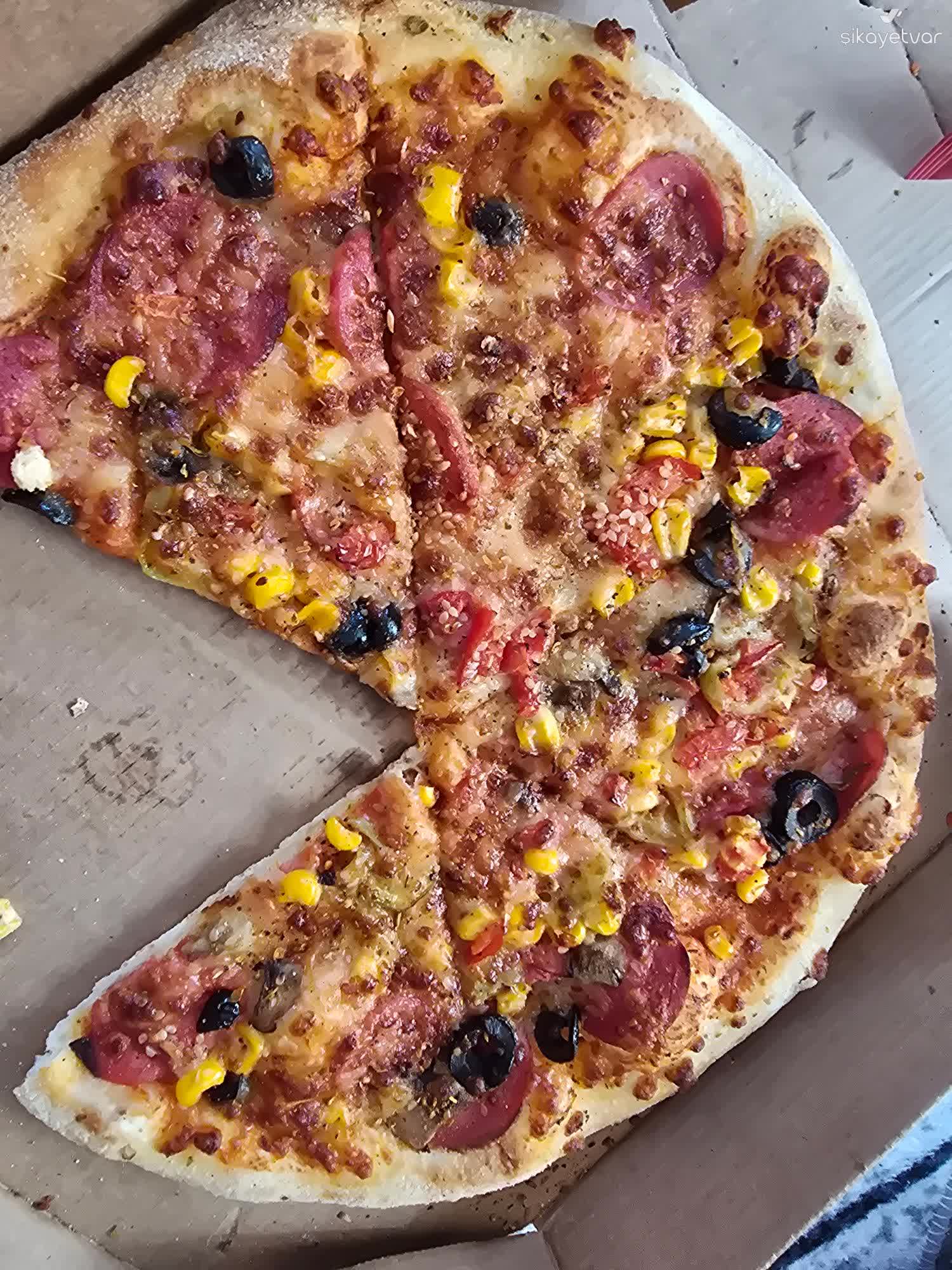 Domino's Pizza Bol Malzemos Pizza Hem Soğuk Hem Malzemesiz Geliyor ...