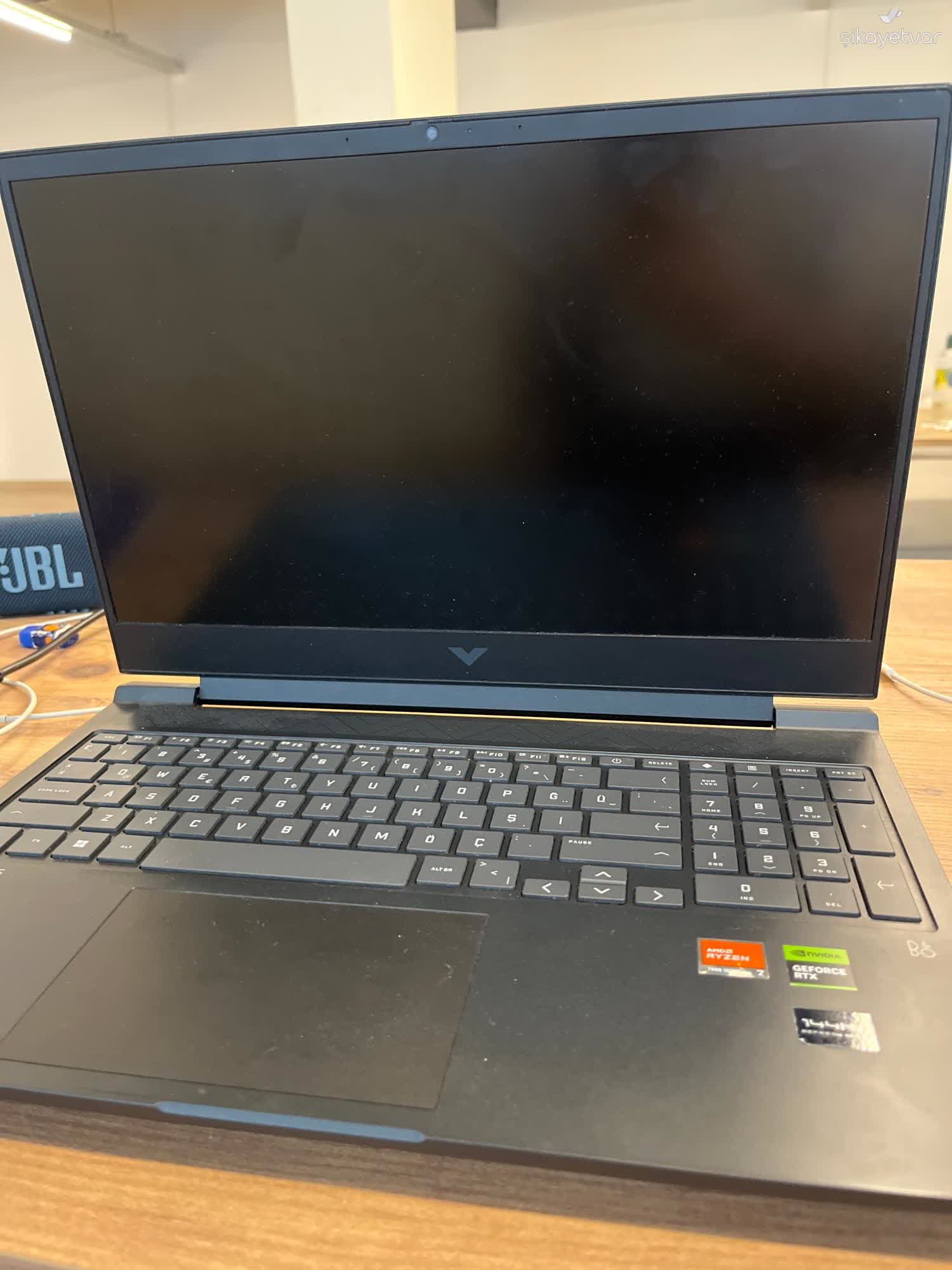 HP Victus 16 Siyah Ekran Sorunu Ve Donanım Tepkisizliği - Şikayetvar