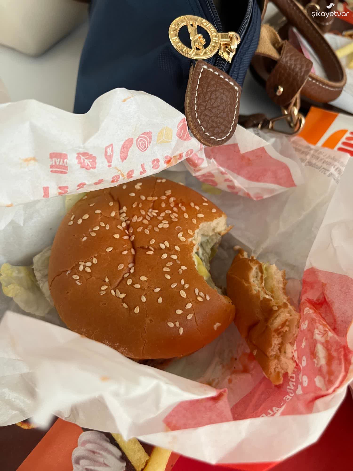 Burger King Sultanbeyli Plato AVM'de Çiğ Köfte Sorunu Ve İlgisiz Hizmet ...