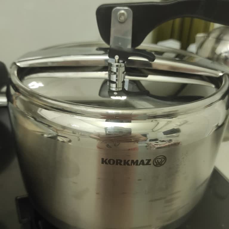 Korkmaz Mutfak Eşyaları Korkmaz Düdüklü Tencere: Kullanılamaz Ve ...