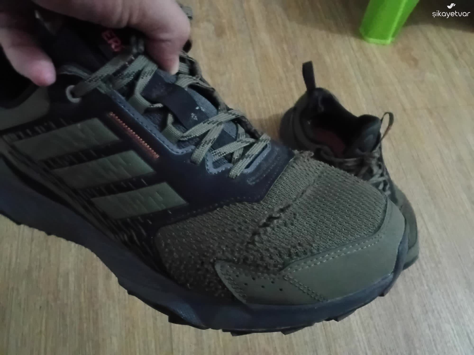Adidas Ayakkabıda Kısa Sürede Deformasyon Ve Yırtılma Sorunu - Şikayetvar