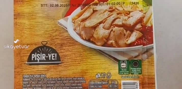 BİM Tombik Tavuk Döner İçerisinden Pislik Malzeme Çıktı! - Şikayetvar