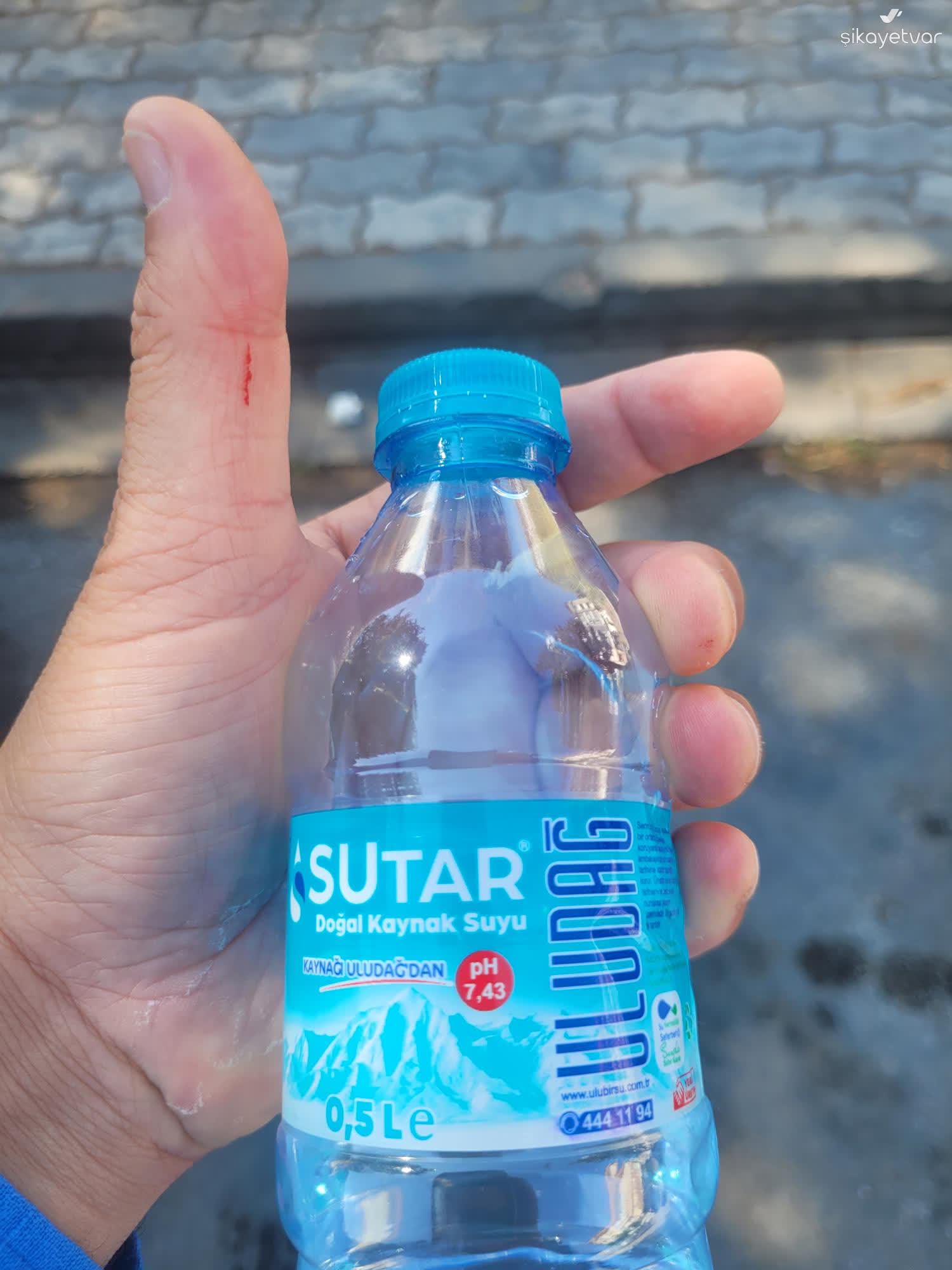 Sutar Doğal Kaynak Suyu Pet Şişe Elim Kesti - Şikayetvar