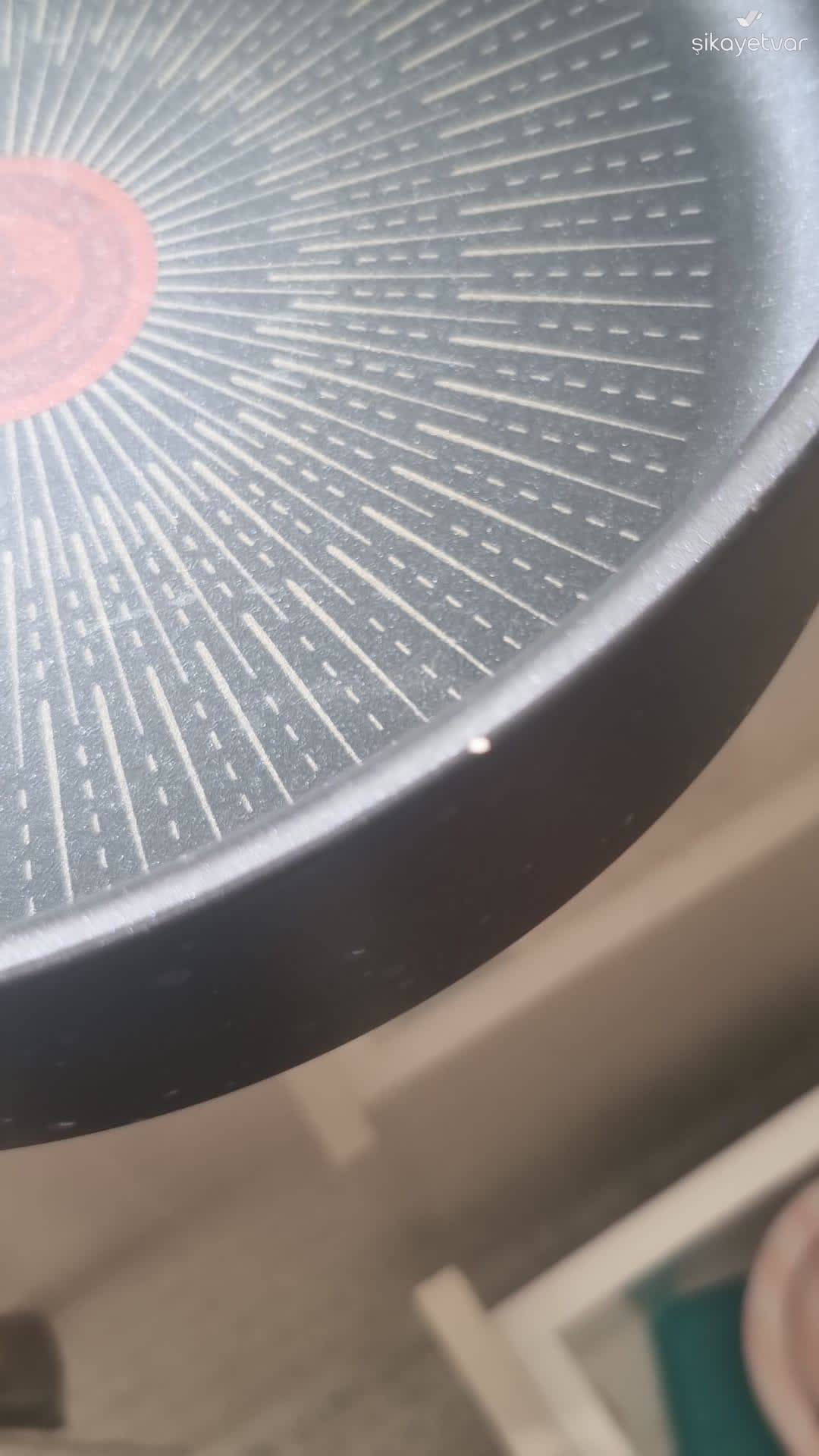 Tefal Tencerelerde Kullanmadan Önce Derin Çiziklerle Karşılaştım ...