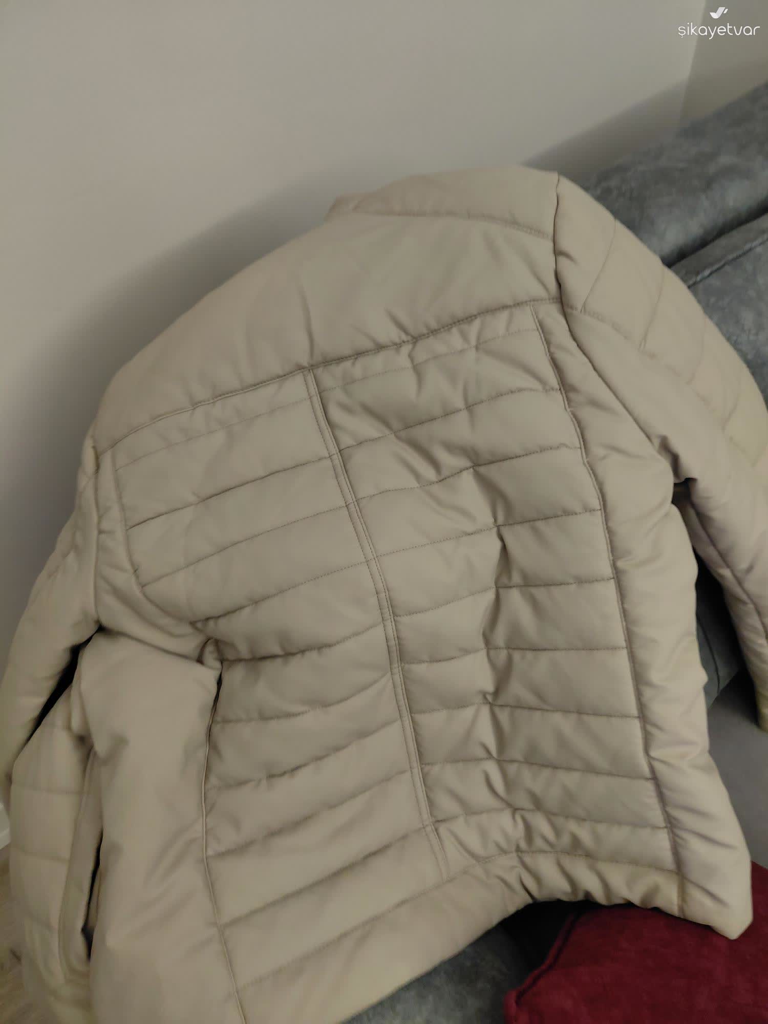 LC Waikiki Az Kullanılan Montun Boyun Kısmında Erken Soyulma Ve Çözüm ...