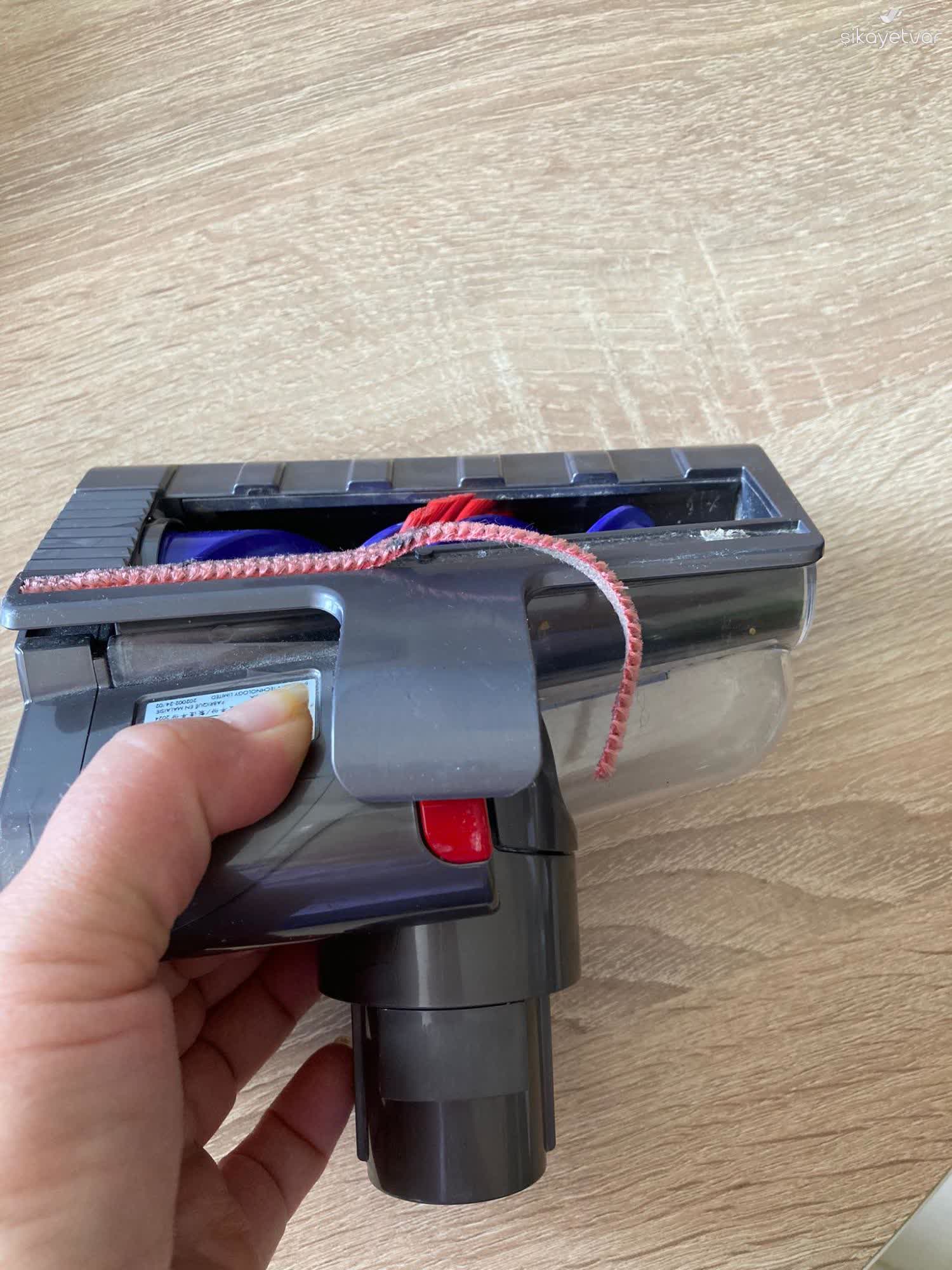 Dyson V10 Başlık Şeridi Kısa Sürede Söküldü, Çözüm Bekliyorum - Şikayetvar
