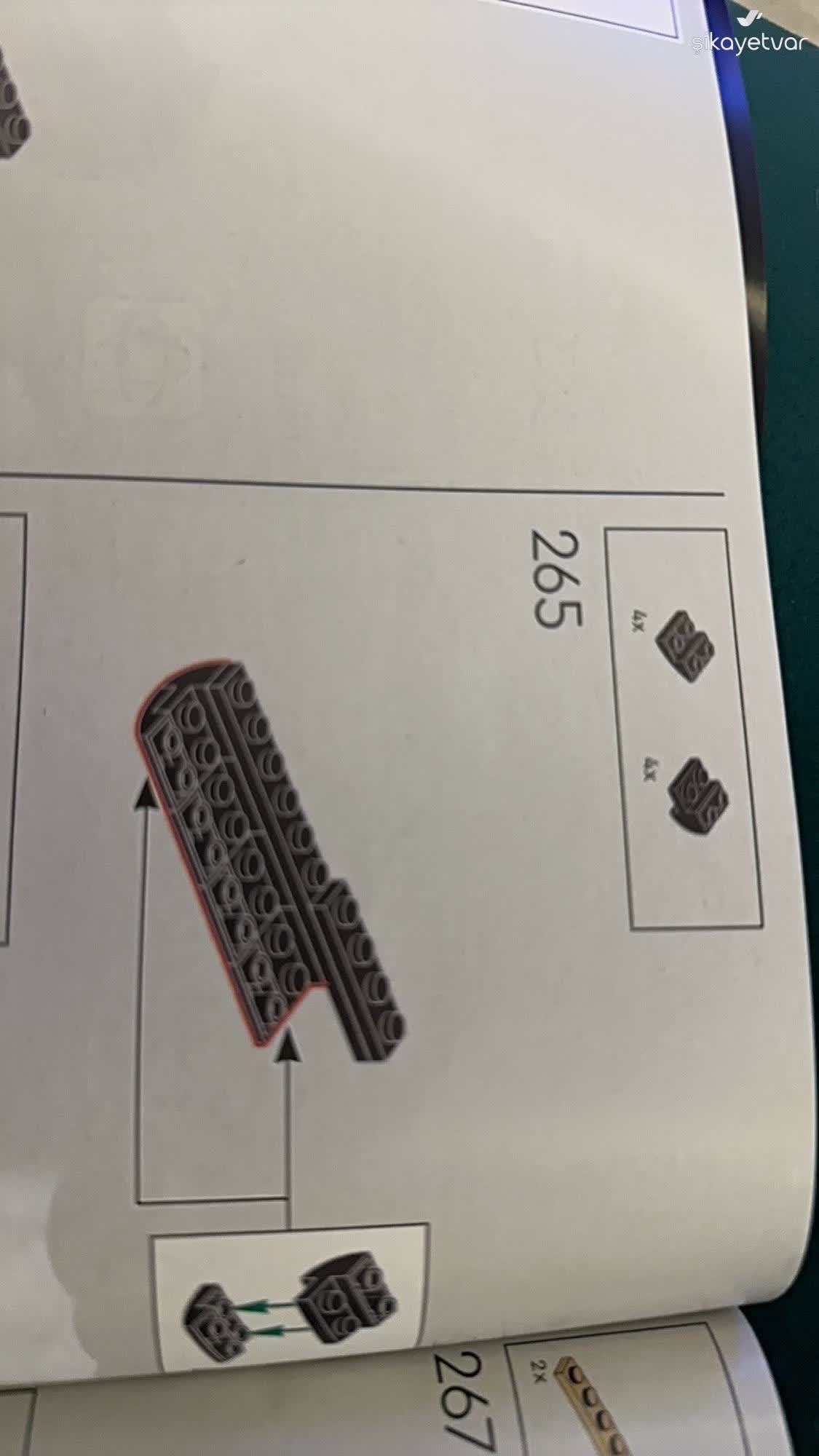 I Can’t Finish My LEGO Tuxedo Cat Set Because a Key Front-Leg Piece Is ...