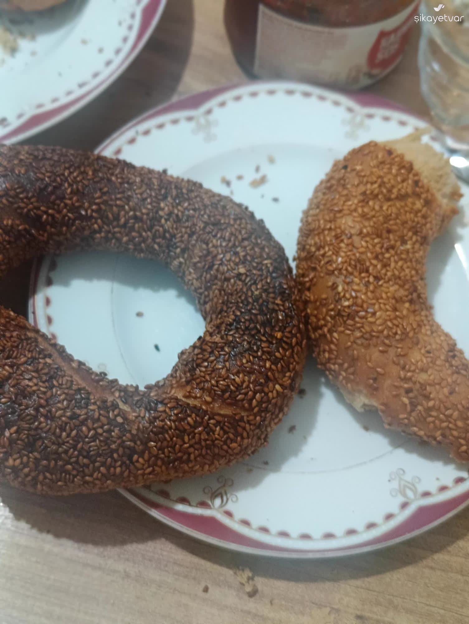Fırıncı Saitoğulları Yanmış Simitlerle Karşılaştım, Çocuklarım İçin ...