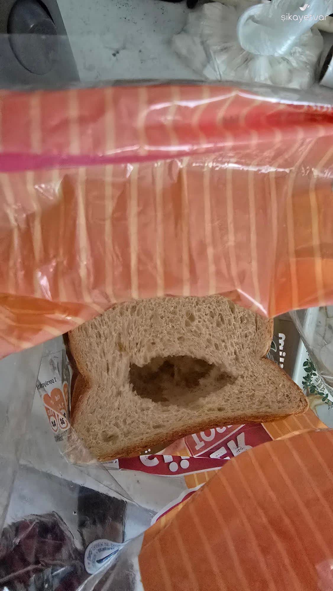 UNO Ekmek UNO Super Tost Ekmeğinde Eksik Dilimler Ve Bozuk Paketleme ...