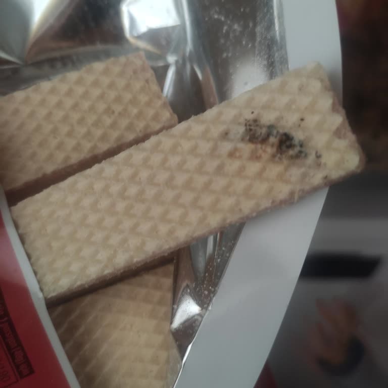 A101 Gofrette Küf Şüphesi Ve Çocuk Sağlığı Endişesi - Şikayetvar