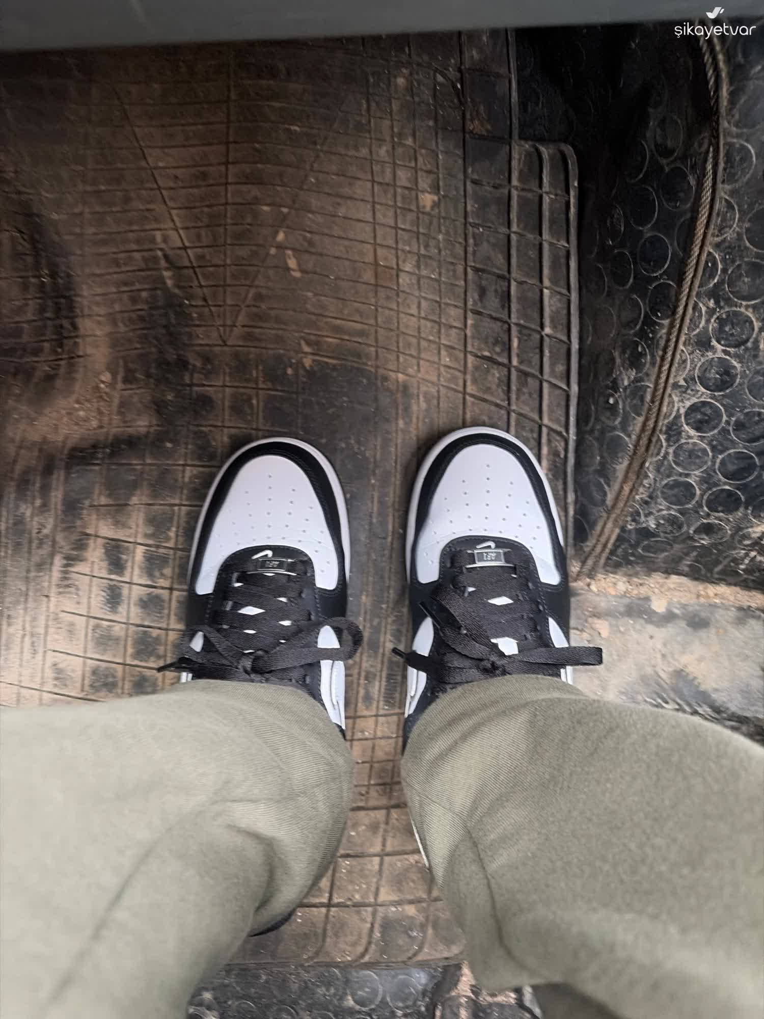 Sneaks Up Tuzla Marina’da Asimetrik Nike Air Force 1 Şikayeti - Şikayetvar