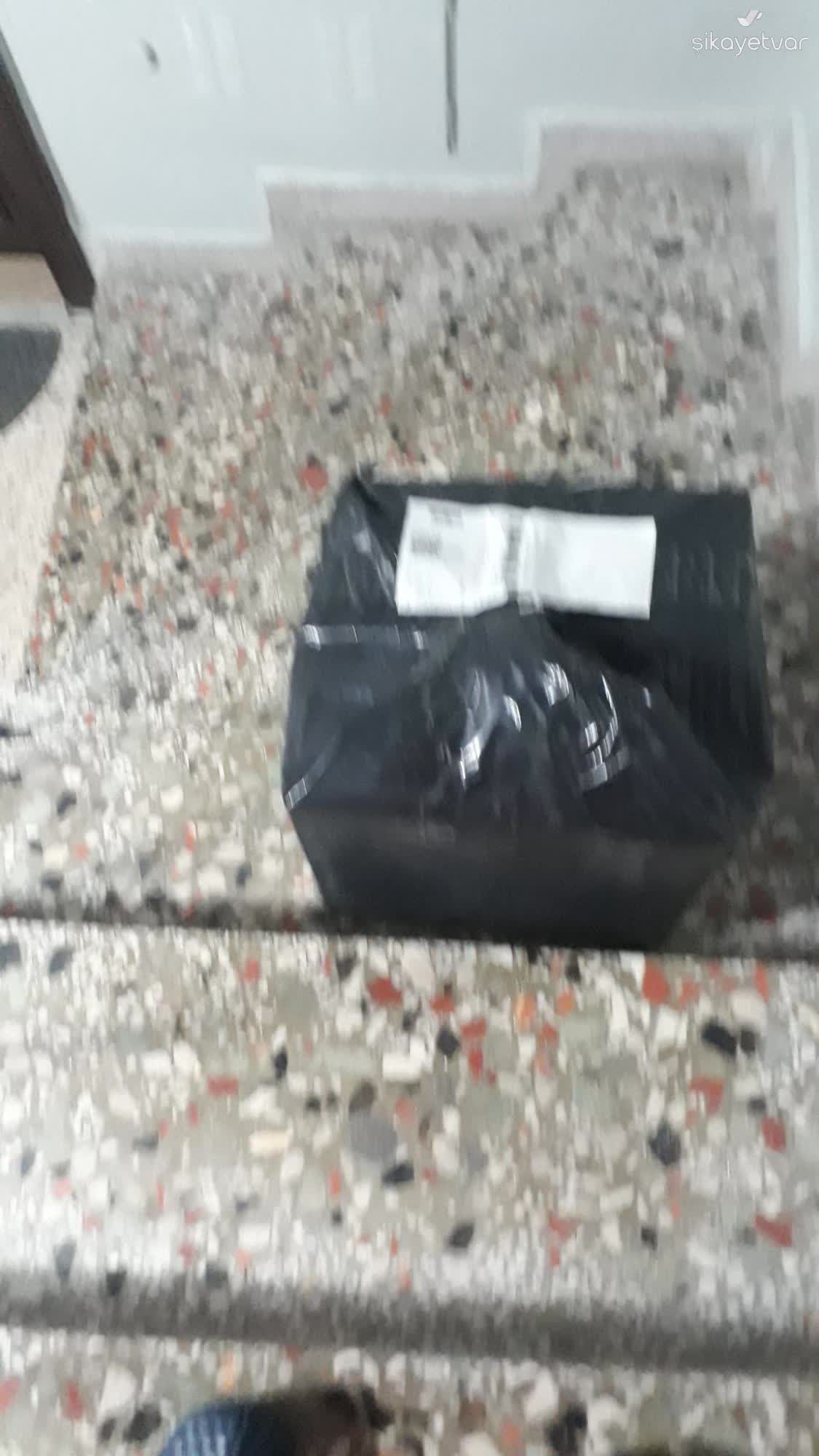 Amazon PTT Kargo'nun İmzasız Ve Bildirimsiz Teslimatı Yaşlı Anneyi Zor ...