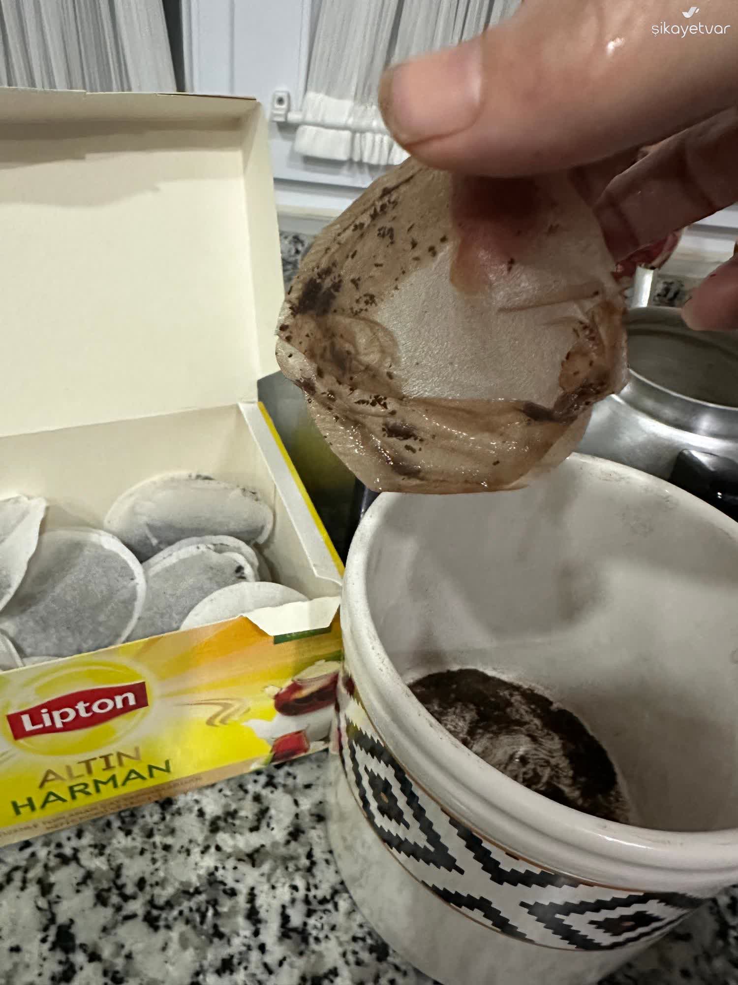Lipton Altın Harman Demlik Poşet Çayda Poşet Patlaması Ve Çay ...