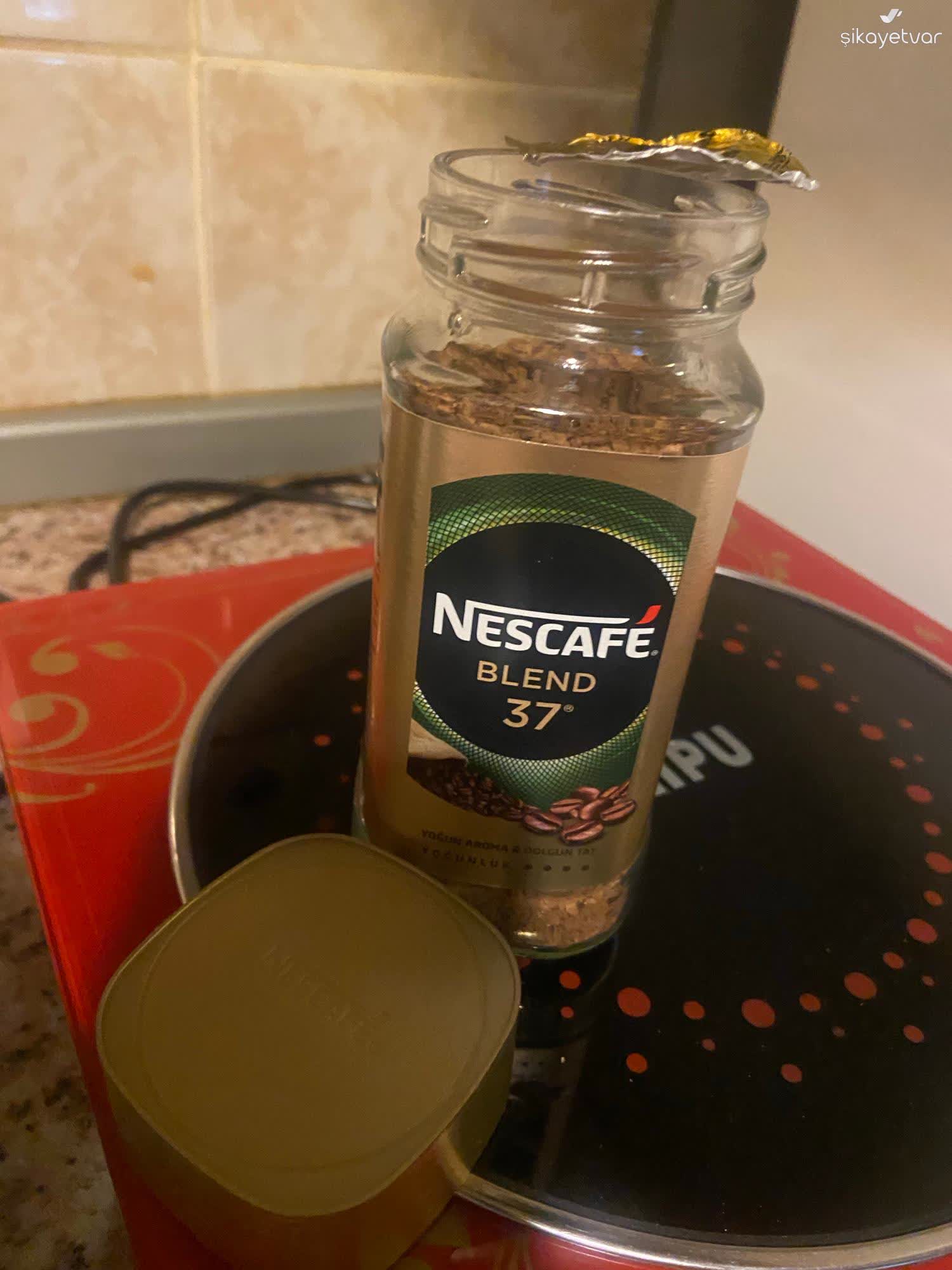 Nescafe Blend 37 Paketi Yarı Dolu Çıktı: Kalite Kontrol İhmal Edildi ...