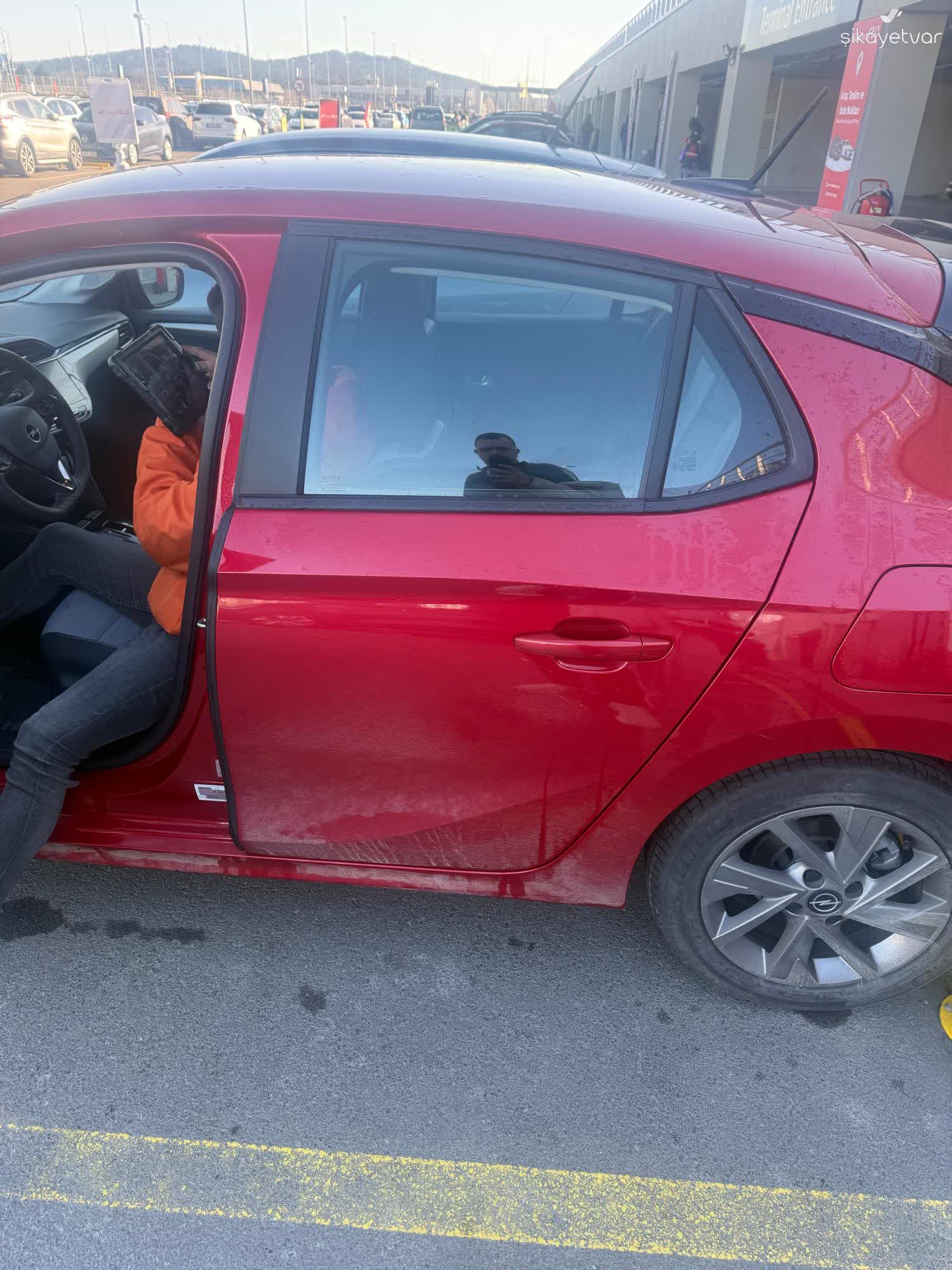 Garenta’da Uzun Bekleme, Kirli Araç Ve Dolu Olmayan Yakıt Şikayeti ...