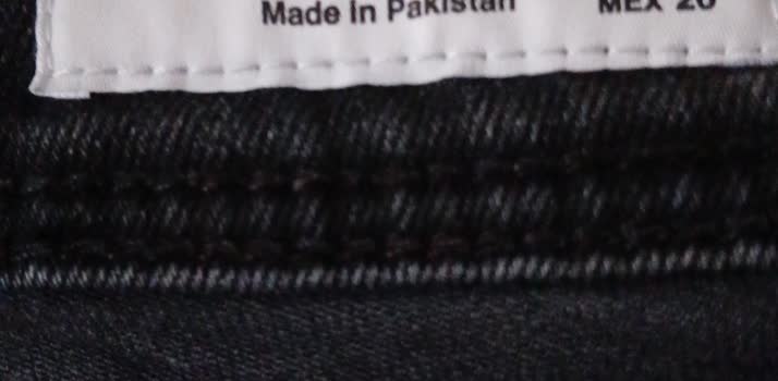 Pull and Bear Pull & Bear Jeans Show Thinning and Damage After Just Two ...